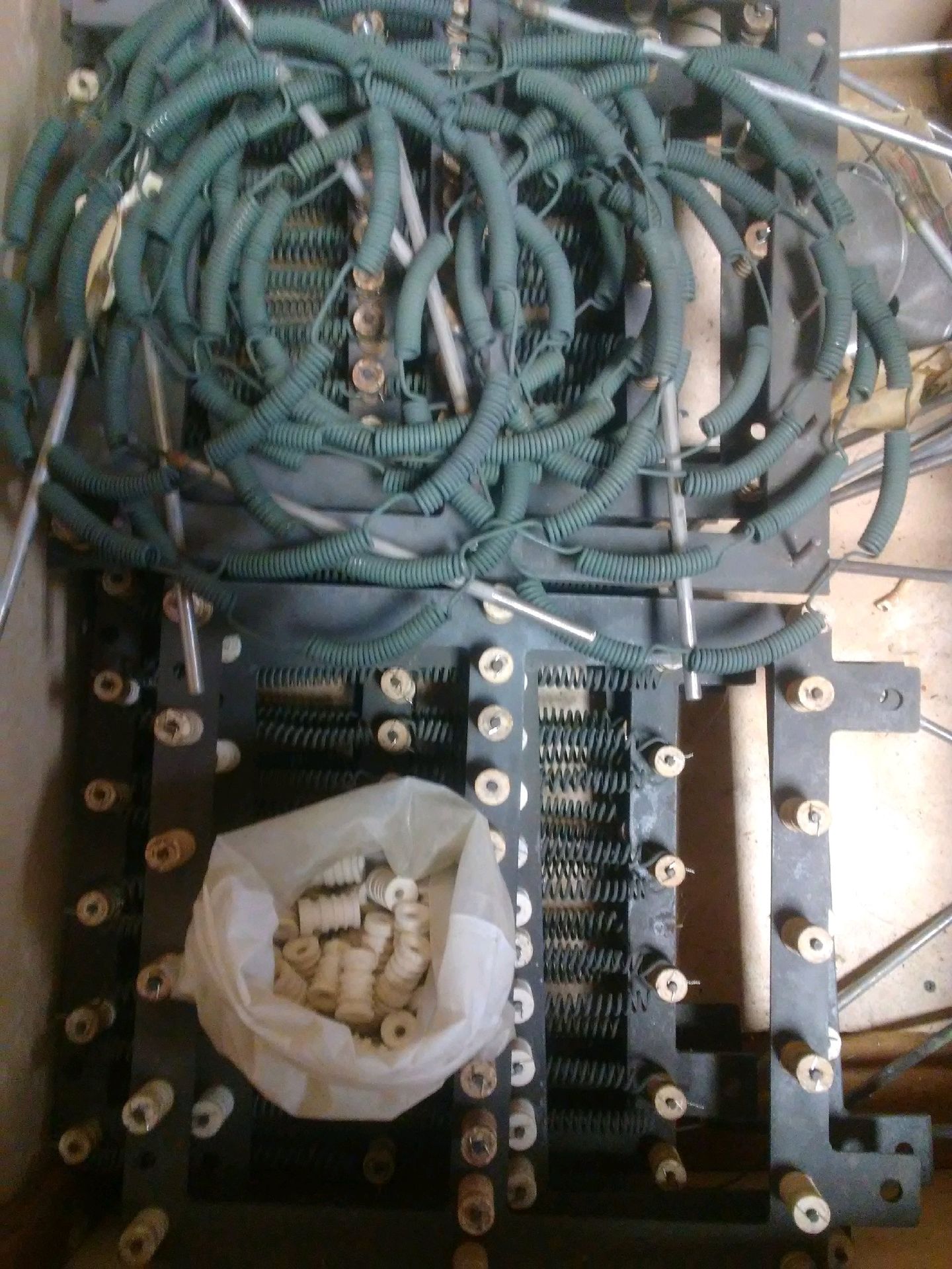 Lindberg Engineering Co 528420EH Industrial Oven and Extra Parts - The ...