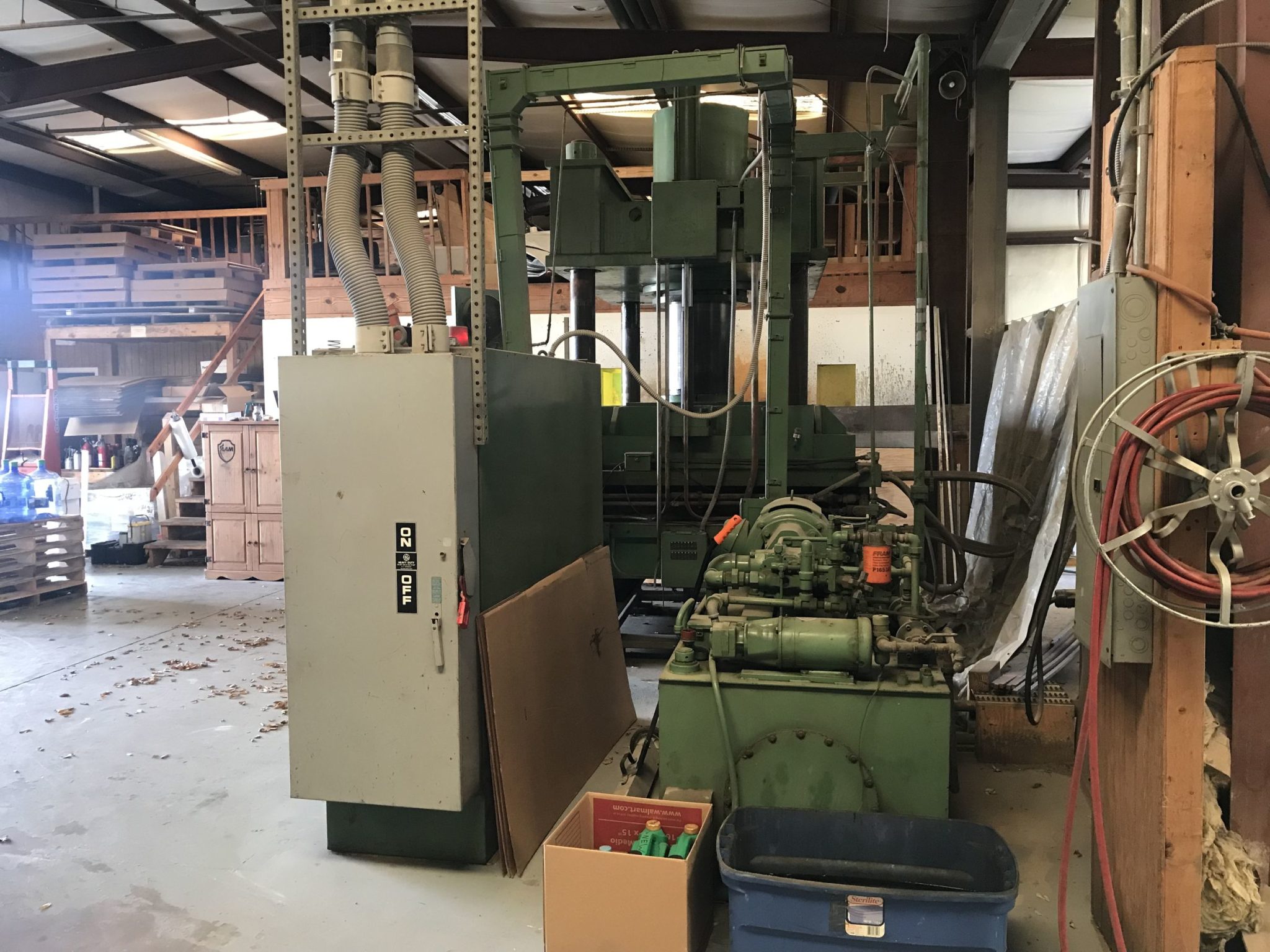 Machine Technologies 72" x 72" Heated Platen Press - The Equipment Hub