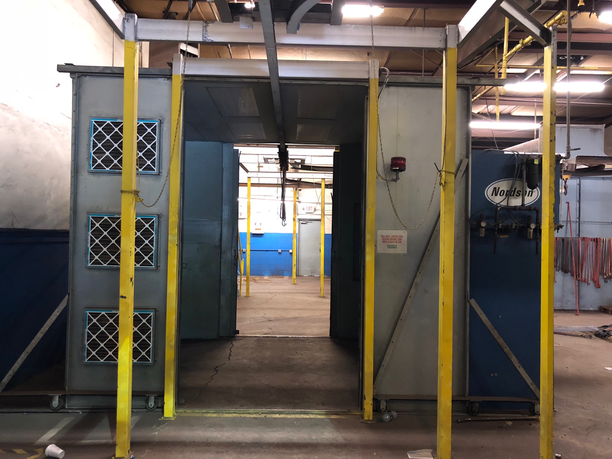 Nordson Versa-Coat Model J 10' x 12' x 10' Powder Coating Spray Booth ...