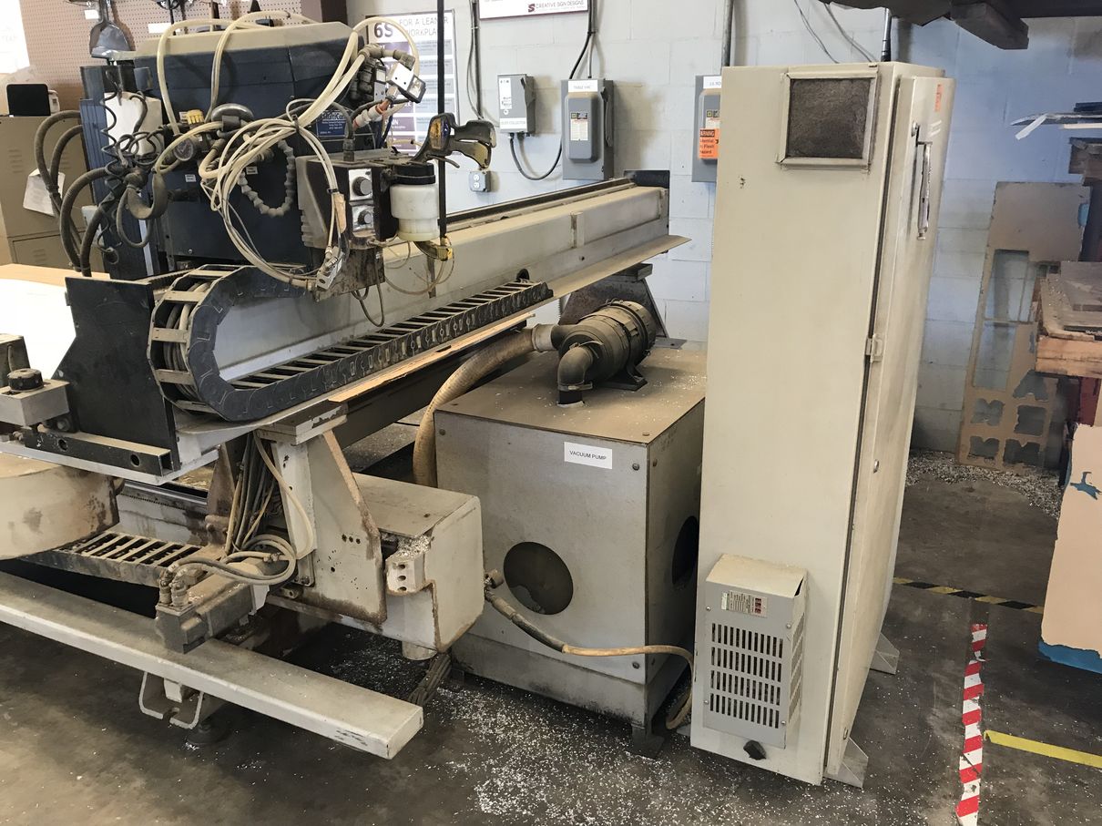 Multicam Pro Series 5' x 10' CNC Router w/ Vacuum Pump - The Equipment Hub