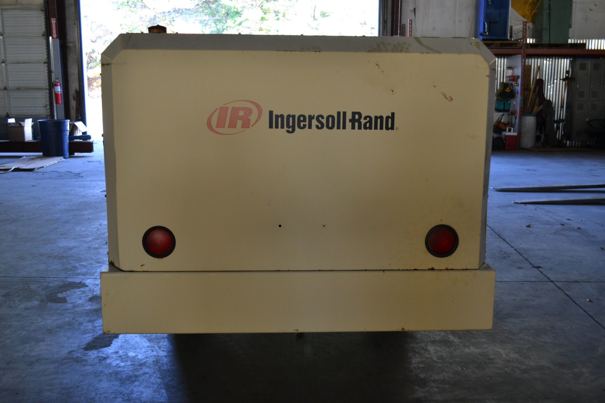 Ingersoll Rand 375-WCU Portable Diesel Cummins Engine Air Compressor ...