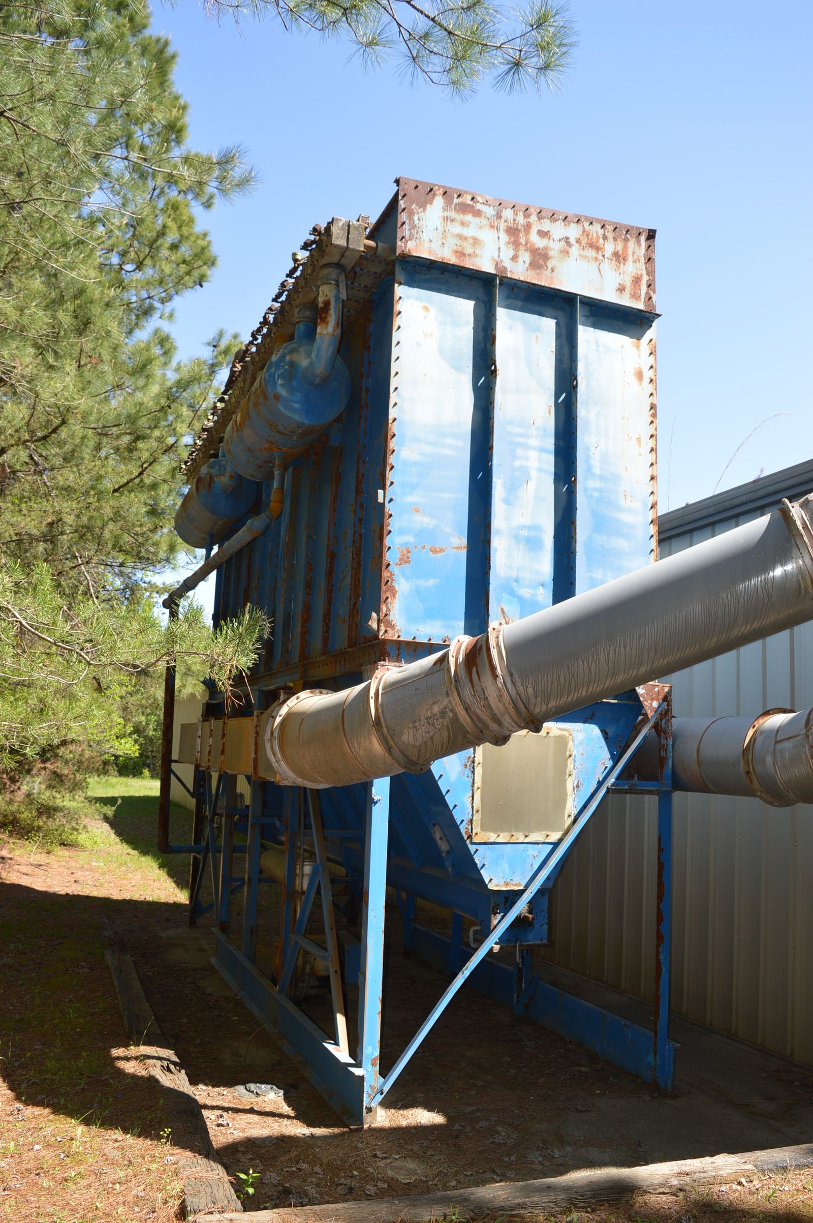 Donaldson Torit 14,000 CFM Cyclone Dust Collector w/ 240 Bag Baghouse ...