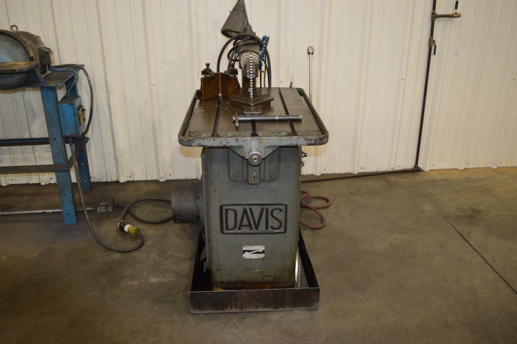 Davis No. 15 Keyseater - The Equipment Hub