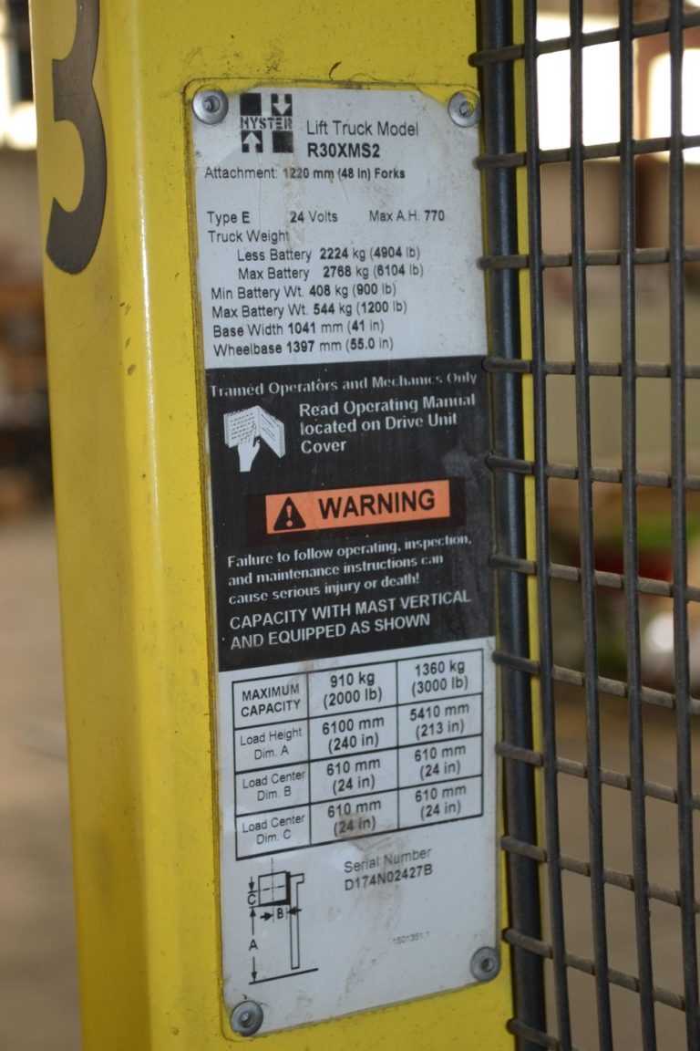 Hyster R30XMS2 24V Stand On Electric Order Picker Forklift w/ Charger ...