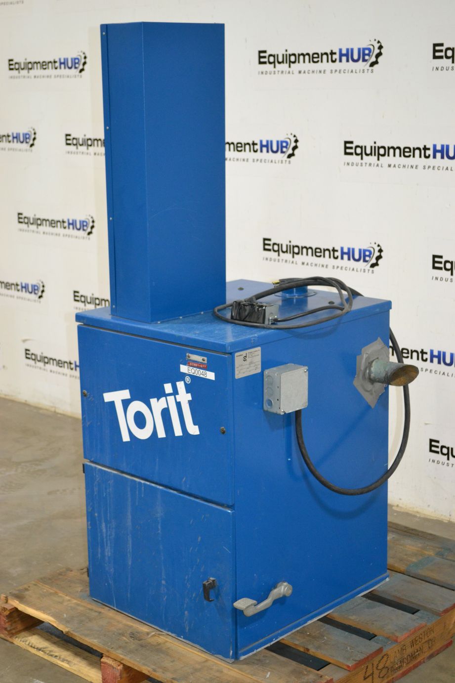 Donaldson Torit 60 CAB 3/4 HP Dust Collector w/ Shaker Pedal - The ...