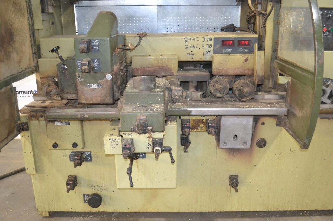 SCMI Superset 23 5-Head Feed Through Moulder - The Equipment Hub