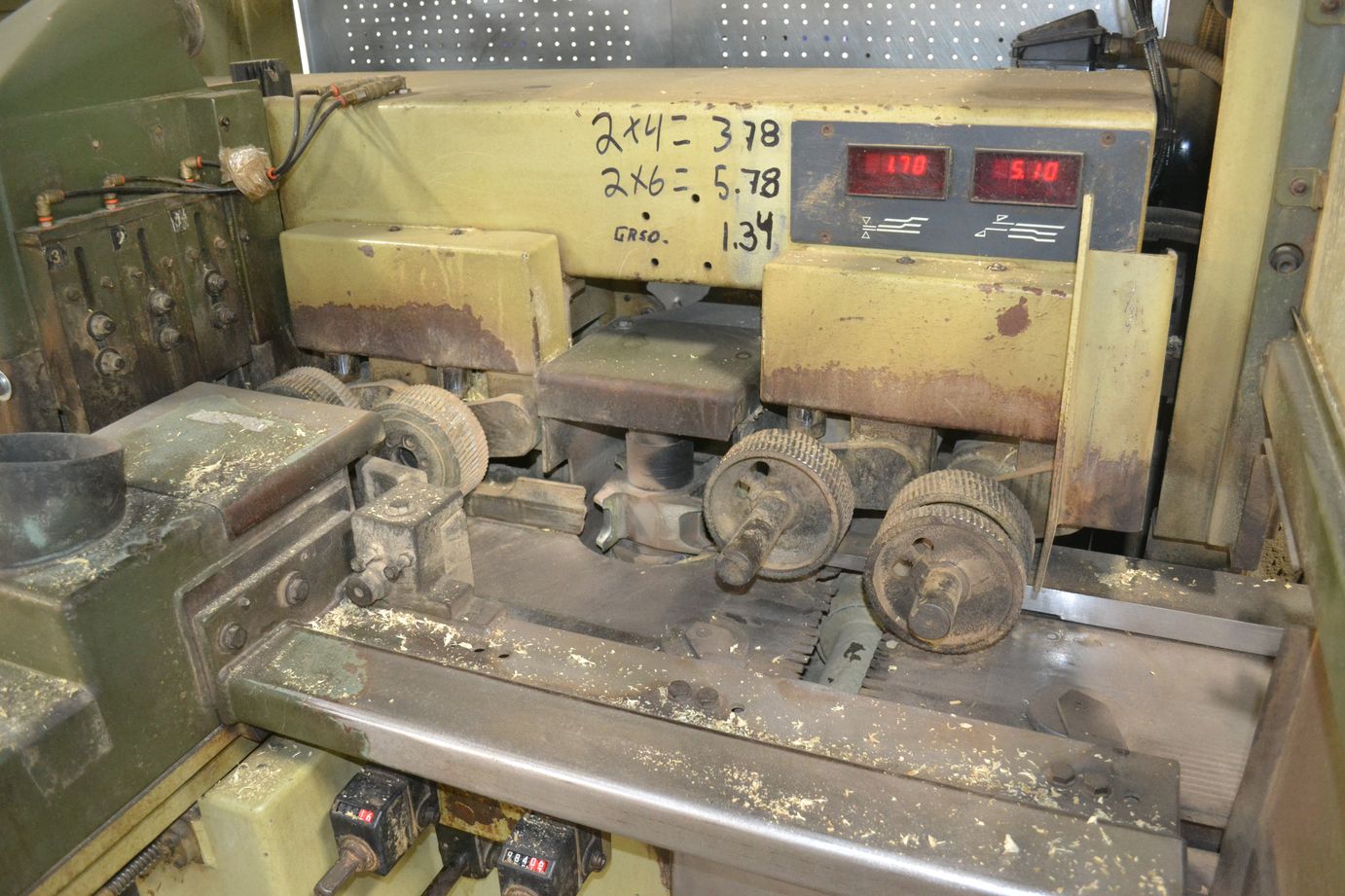 SCMI Superset 23 5-Head Feed Through Moulder - The Equipment Hub