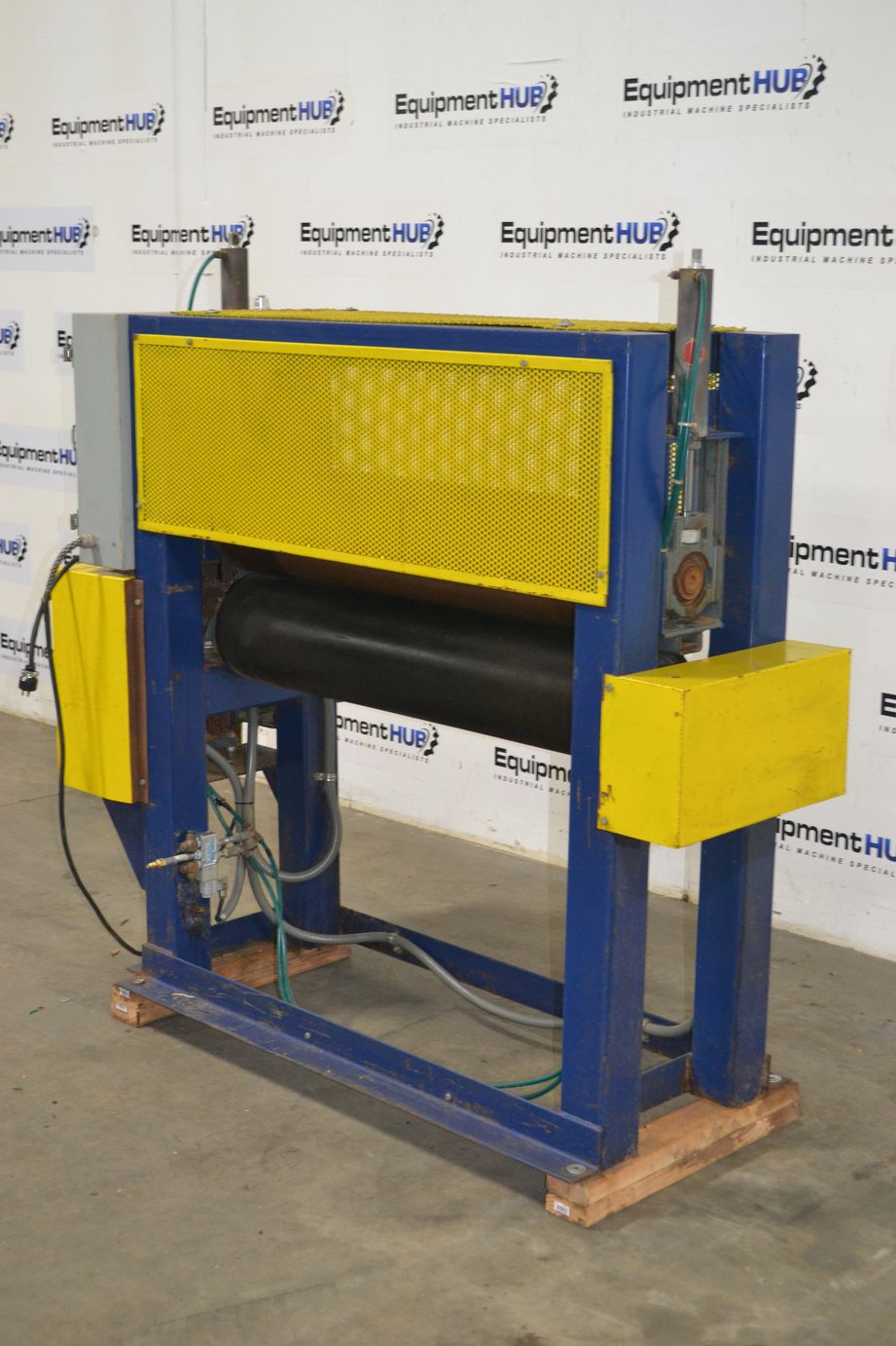 42" x 4" Variable Speed Motorized Laminate Pinch Roller - The Equipment Hub