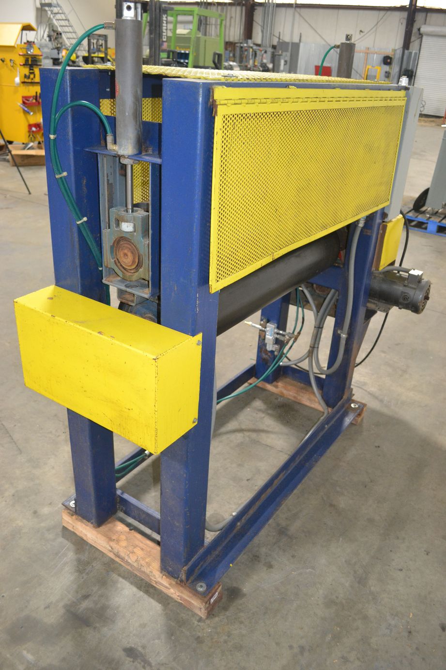 42" x 4" Variable Speed Motorized Laminate Pinch Roller - The Equipment Hub