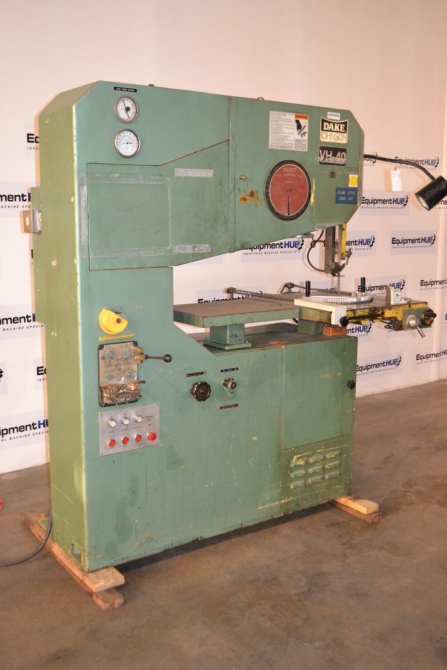 Dake Johnson VH-40 41" Hydraulic Power Feed Table Vertical Band Saw ...