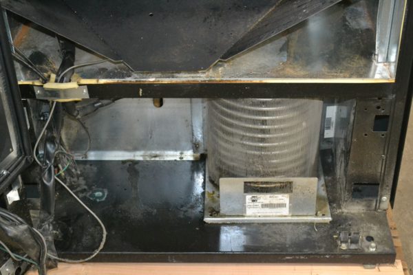 Royal Vendors RVCC-660-9 Coca-Cola Vending Machine - The Equipment Hub