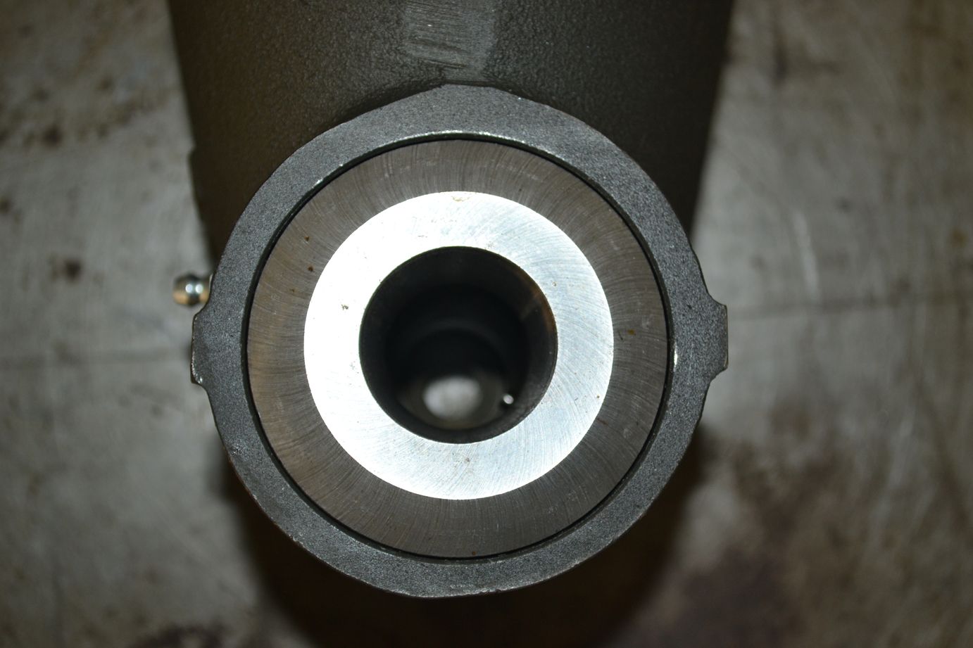 Dorian Tool MMRAA-R8 R8 Right Angle Milling Head Vertical Machine ...