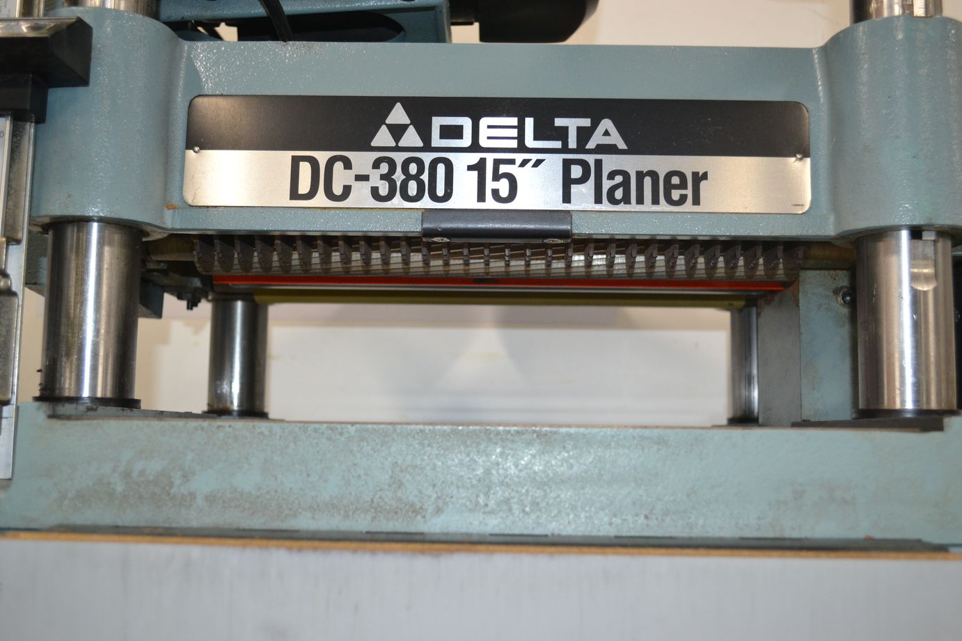 Delta 22-675 DC-380 15" Straight Knife Planer - The Equipment Hub
