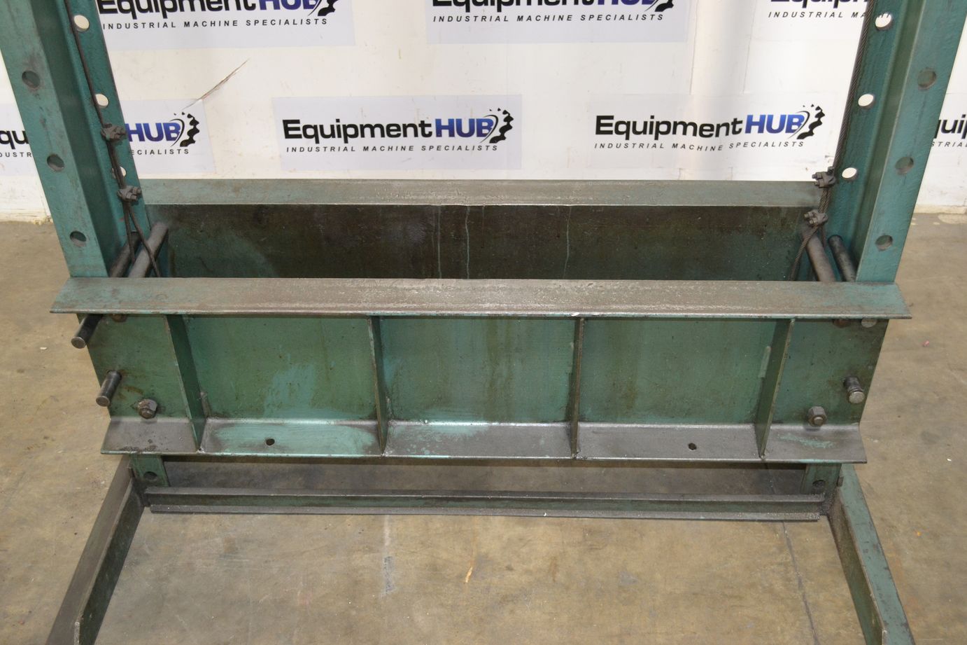 Dake 75H Hand Operated 75 Ton Hydraulic Press - The Equipment Hub