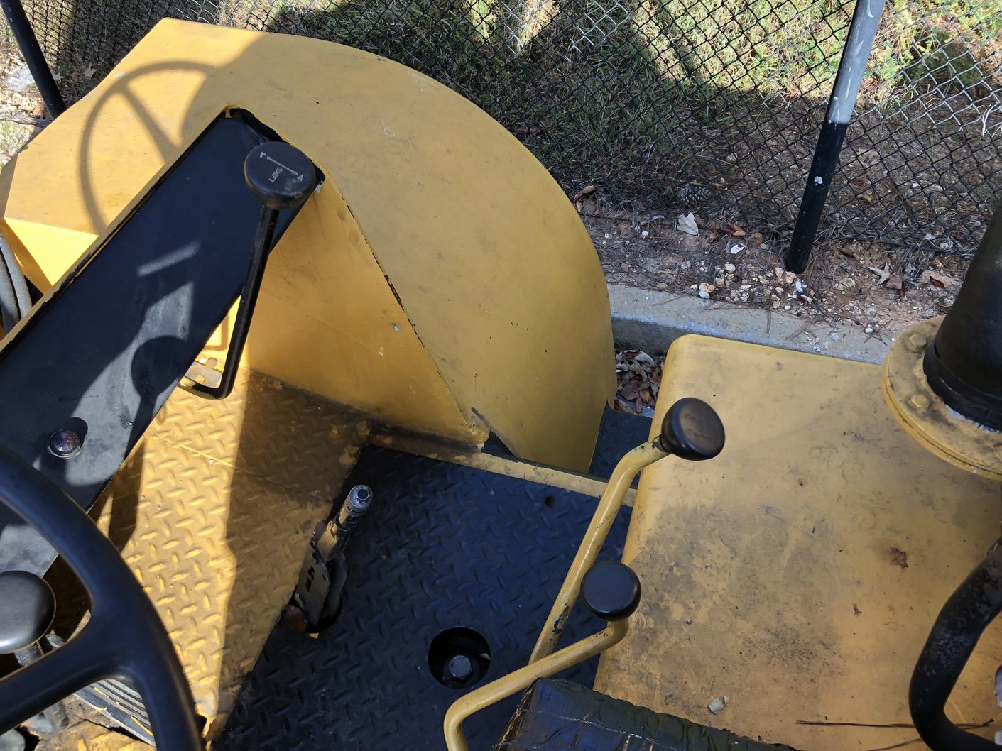 Hyster H200ES 20,000 LB. Capacity LP Forklift - The Equipment Hub