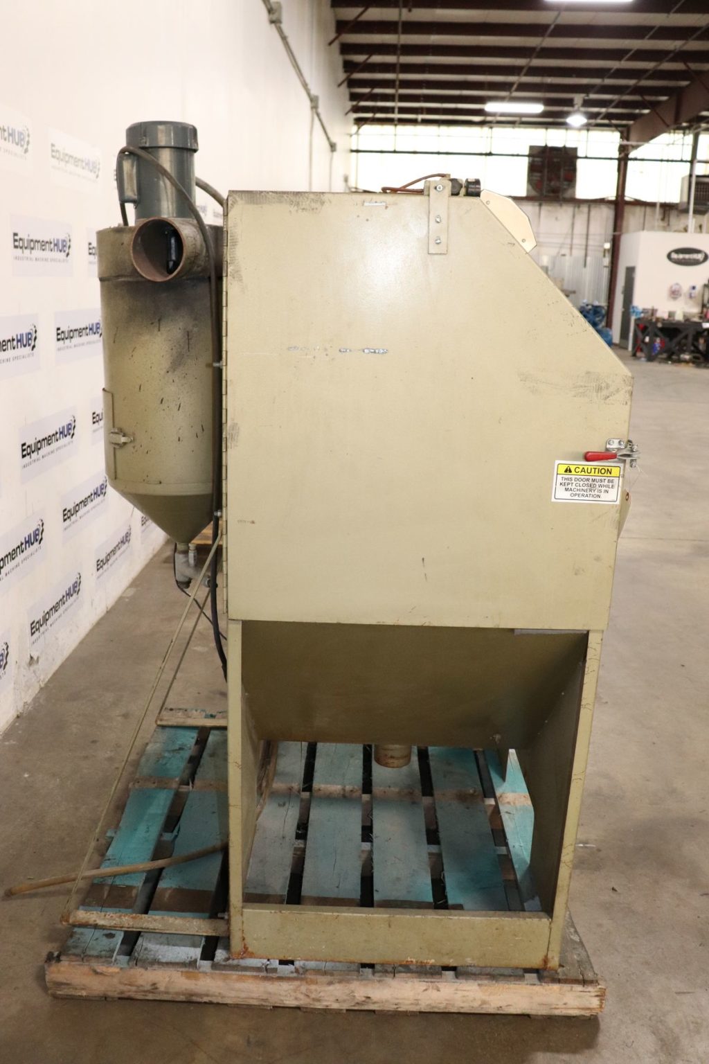 Clemco Zero Inex 3048R Zero Media Sand Blast Cabinet w/ Reclaimer - The ...