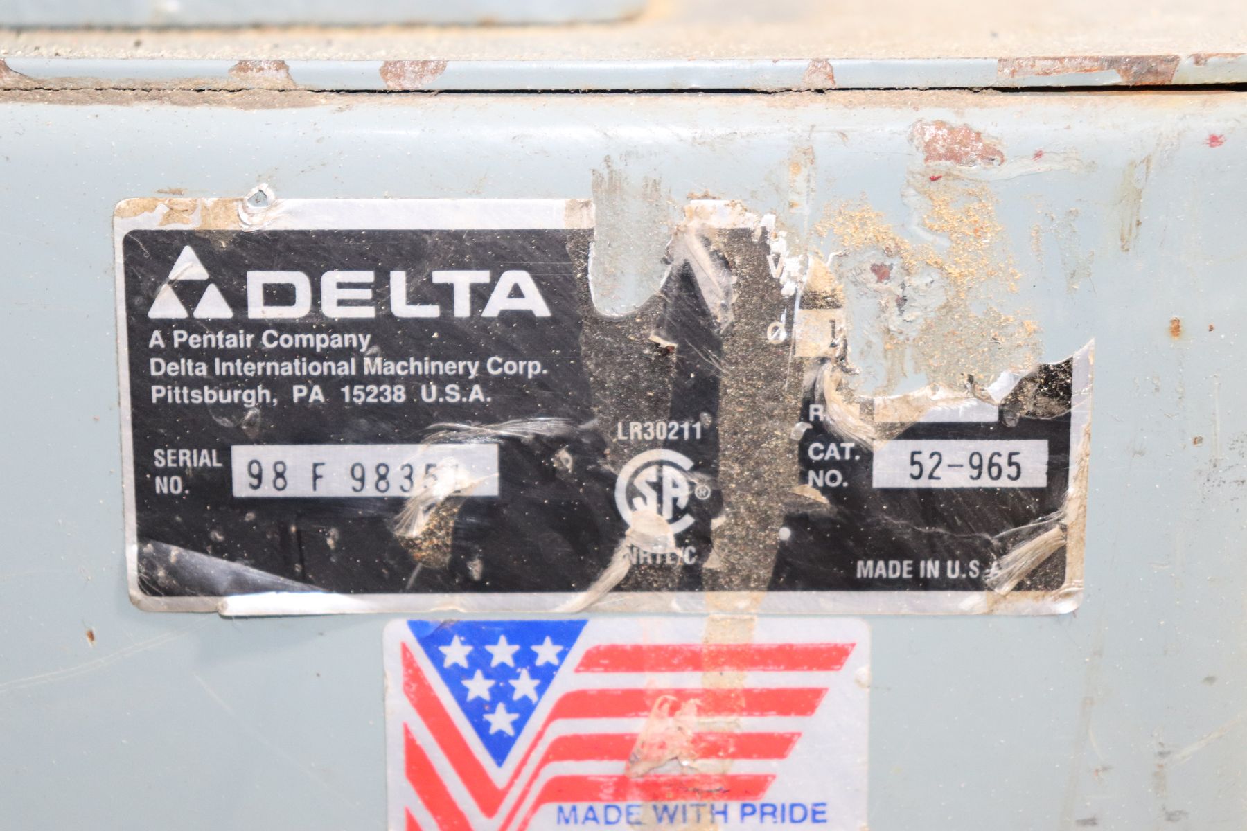 Delta 52-965 14" Vertical Band Saw - The Equipment Hub