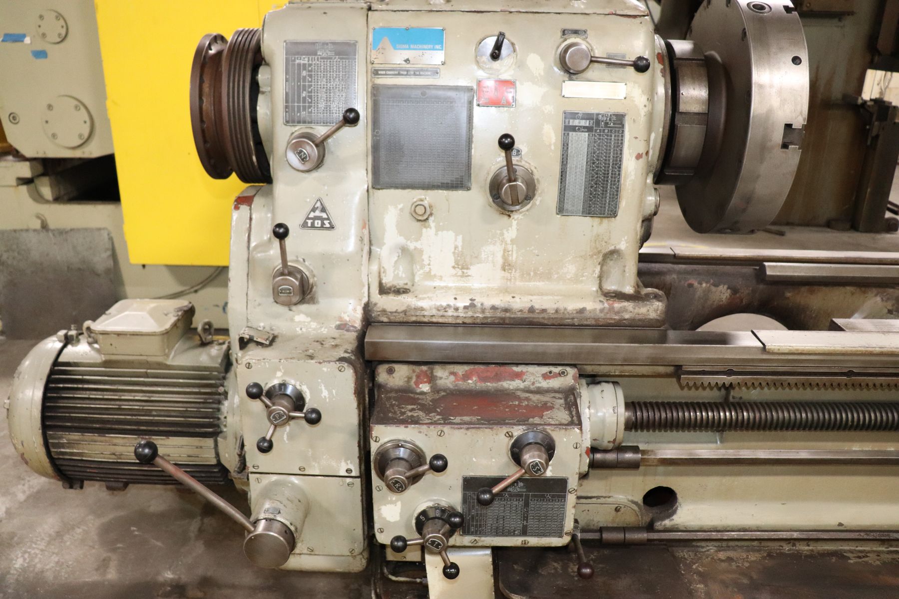 TOS SU-90A 35" x 17' (204") Large Heavy Duty Engine Lathe - The ...