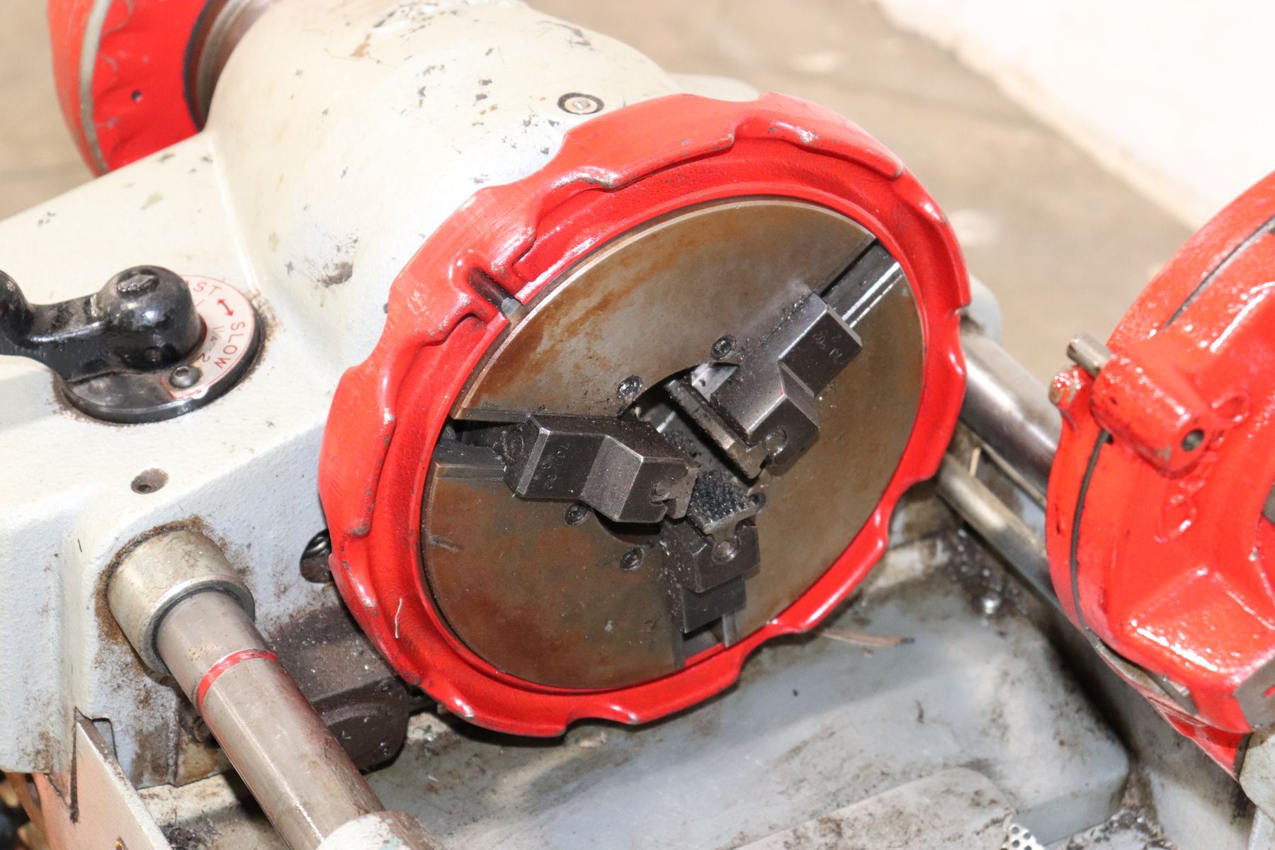 Wheeler Rex 6390 1/2" - 2" Portable Pipe Threader - The Equipment Hub