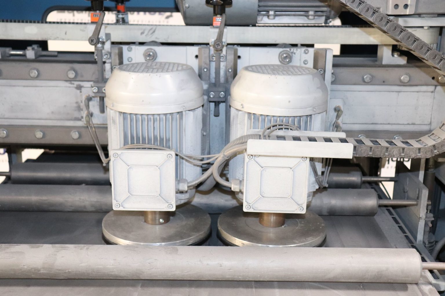 Loewer DiscMaster 4TD-1000 Deburring and Edge Rounding Metal Polishing ...