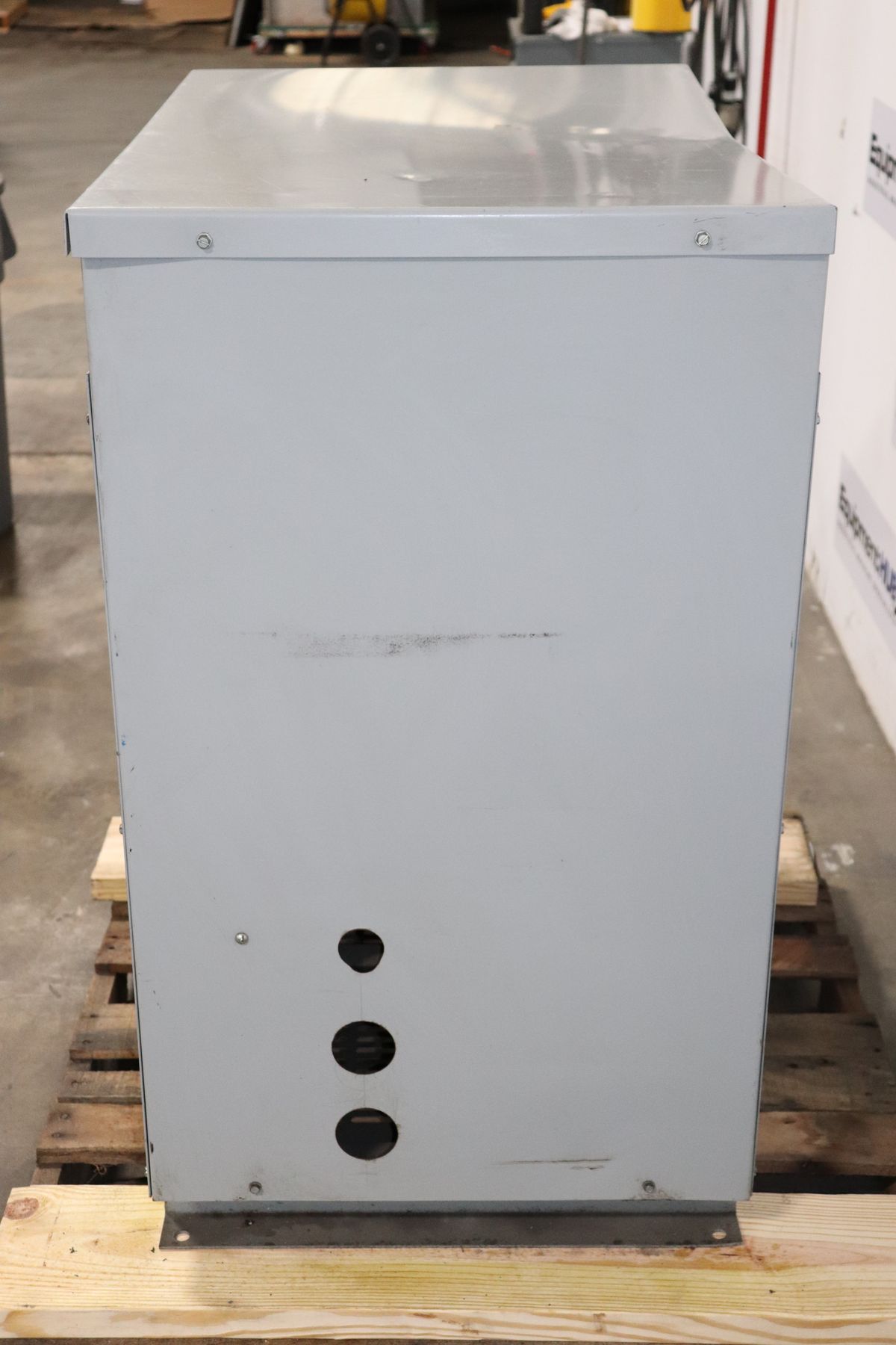Olsun 160 KVA H.V. 220 L.V. 415Y/240-120 3PH Dry Type Transformer - The ...