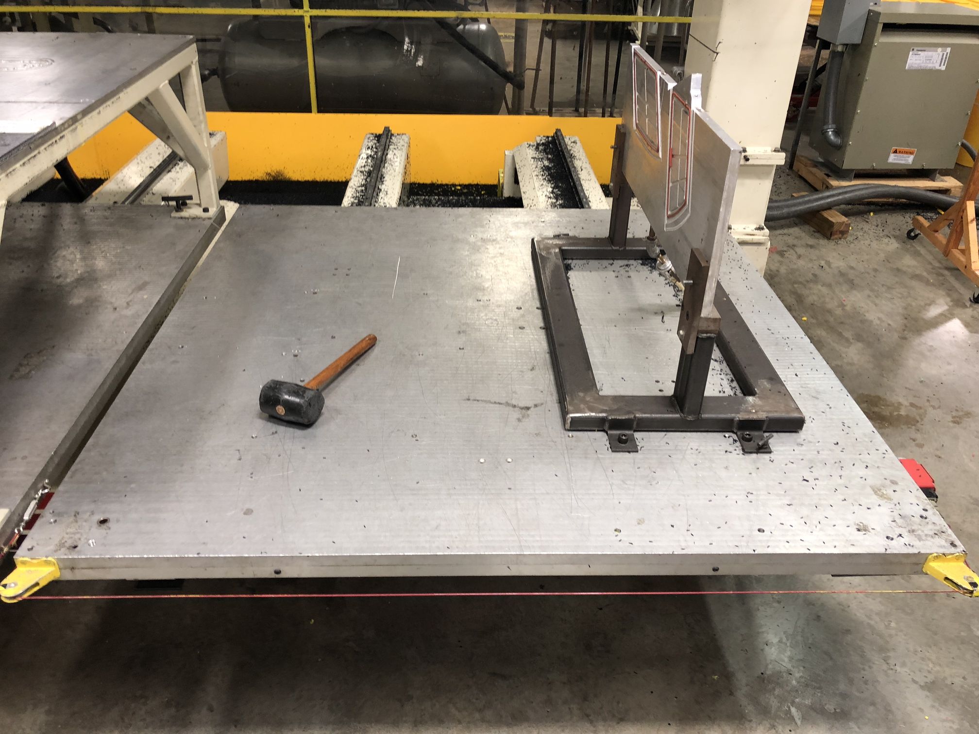 Thermwood Model 67 Dual 5' x 5' 5 Axis CNC Router - The Equipment Hub