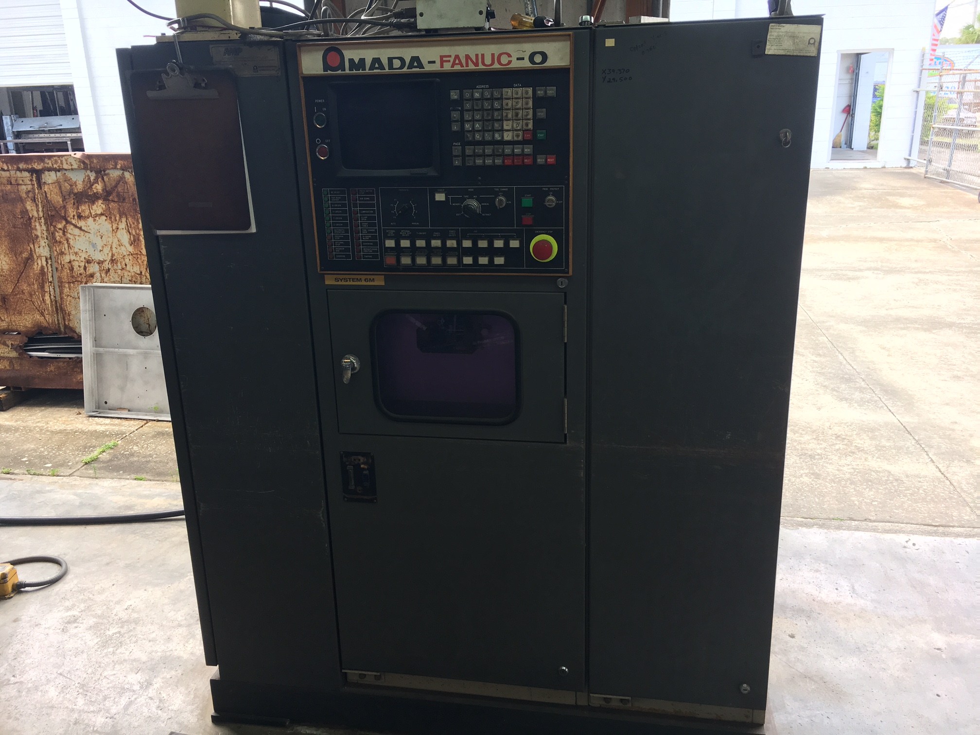 Amada OCTO-334 8 Station 30 Ton CNC Turret Punch Press - The Equipment Hub