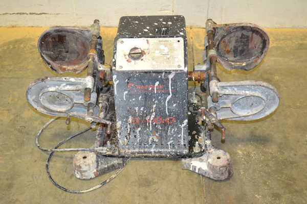 Red Devil 5400 Twin Arm Paint Shaker Mixer - The Equipment Hub