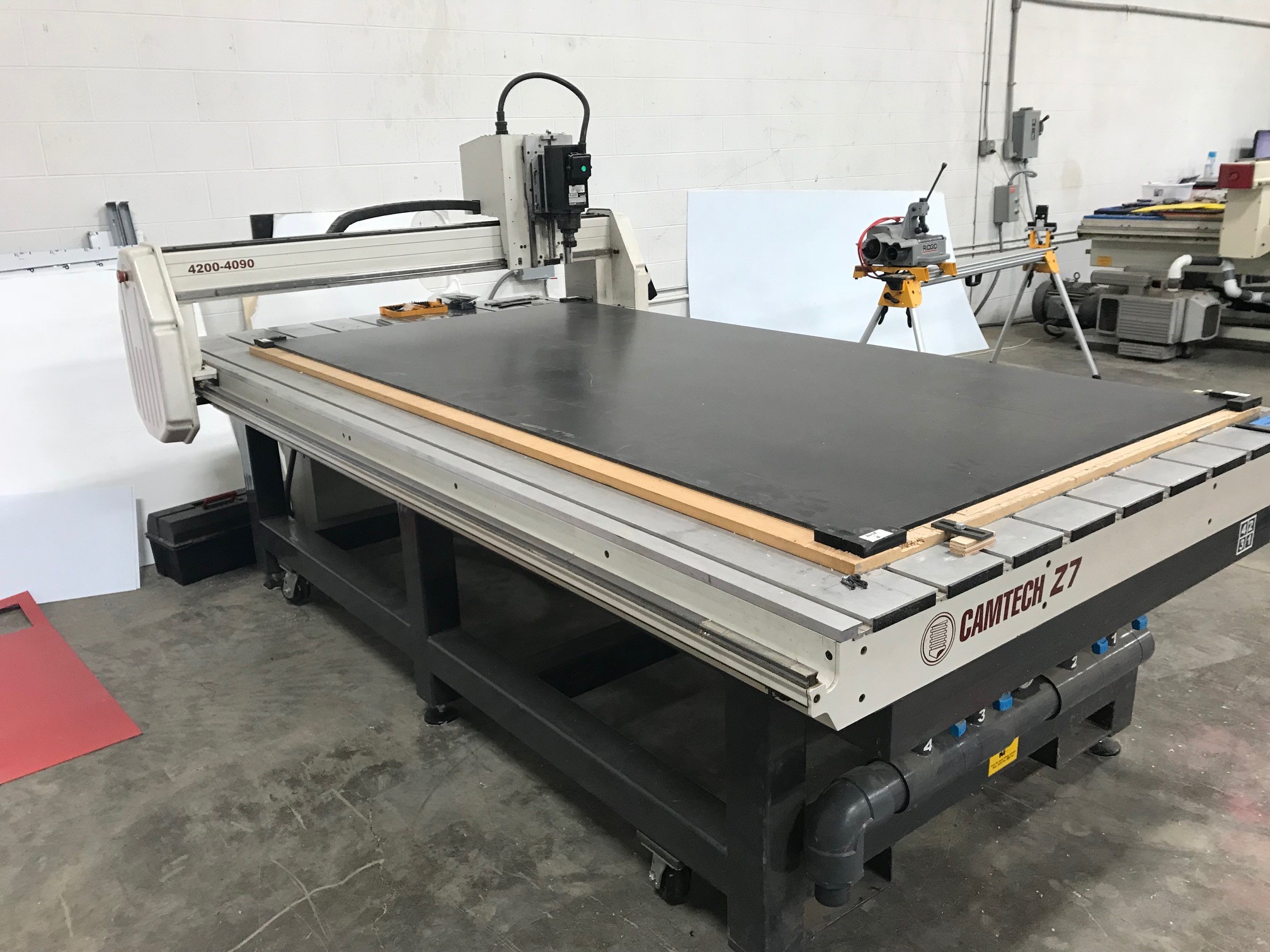AXYZ Z7 Camtech 4′ x 8′ CNC Router - The Equipment Hub