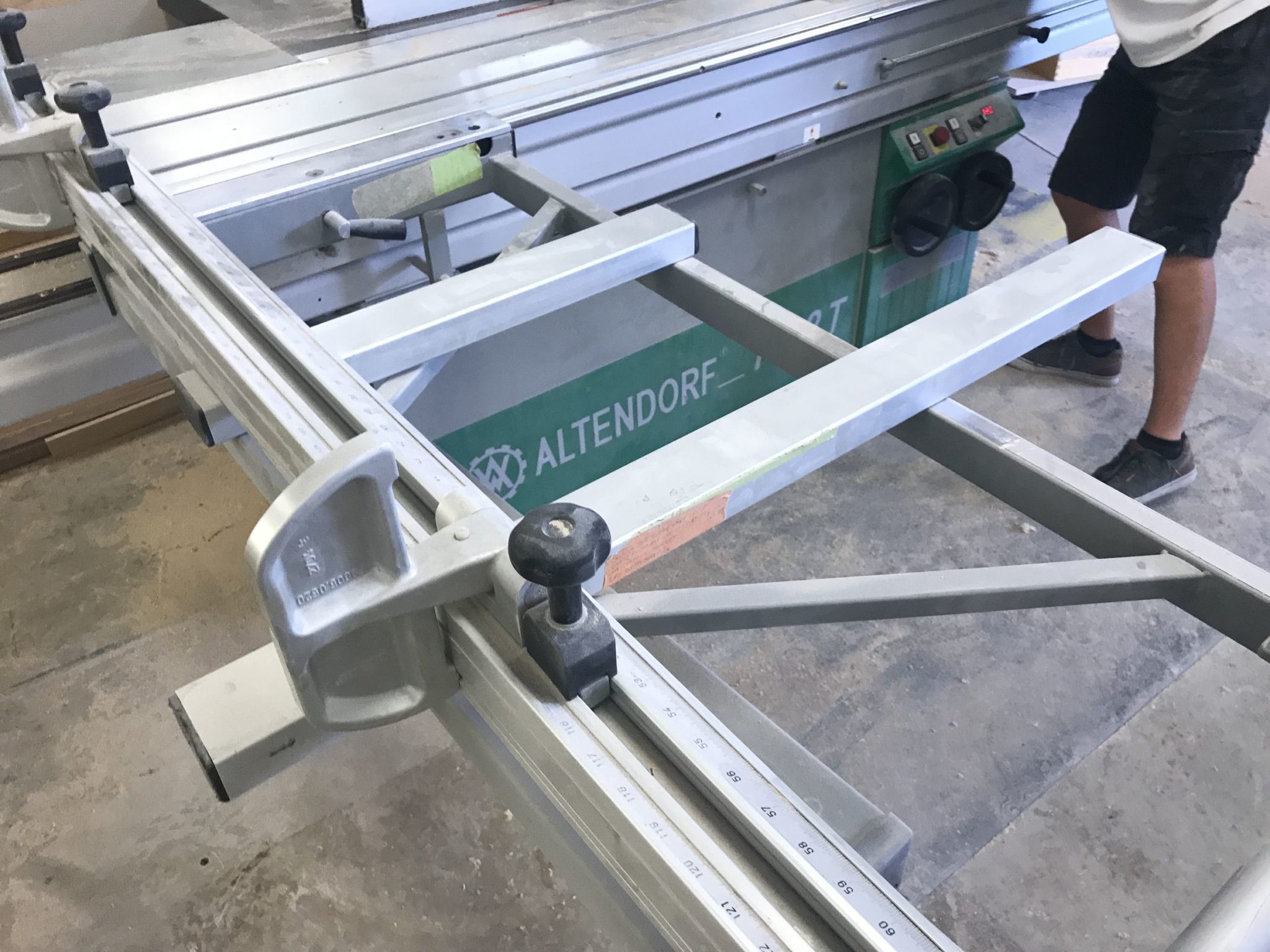 Altendorf F92T Sliding Table Saw - The Equipment Hub