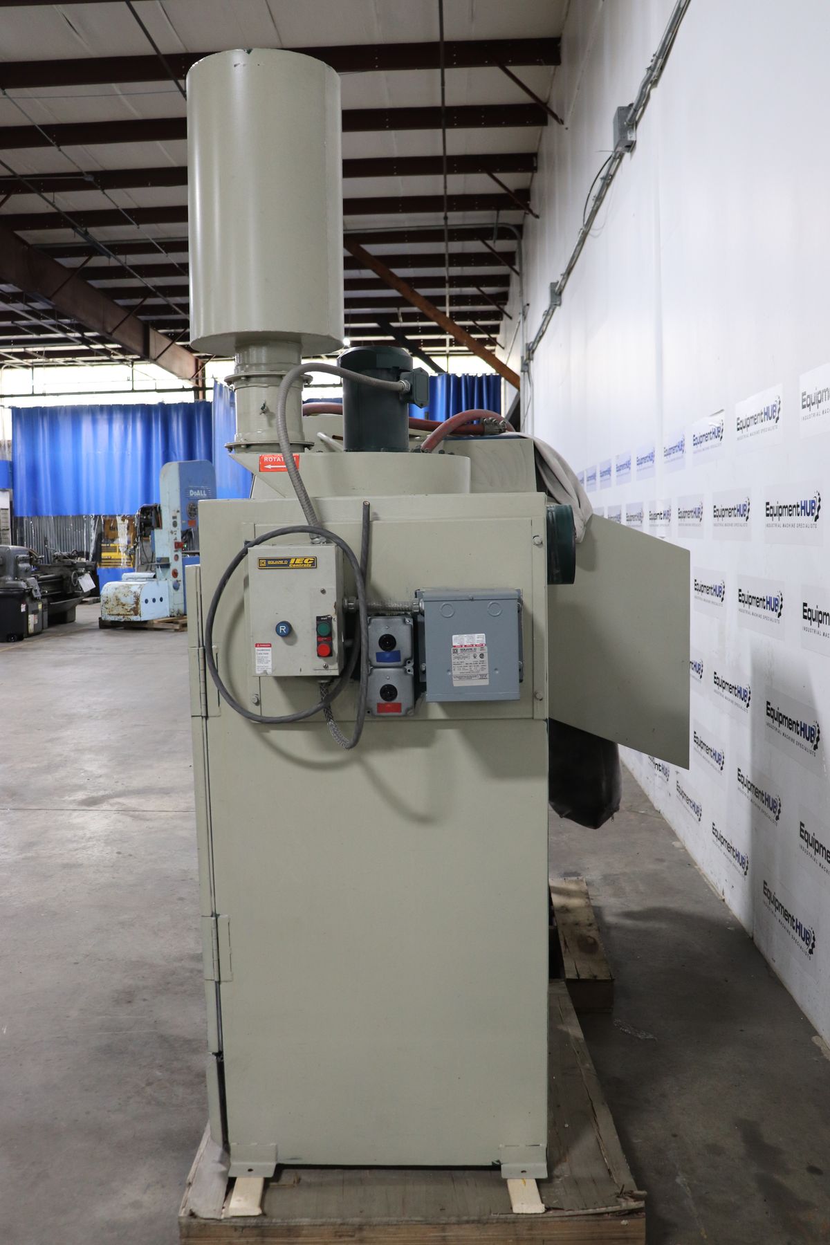 Maxi-Blast Basket Tumble Blaster Deflashing System w/ Dust Collector ...