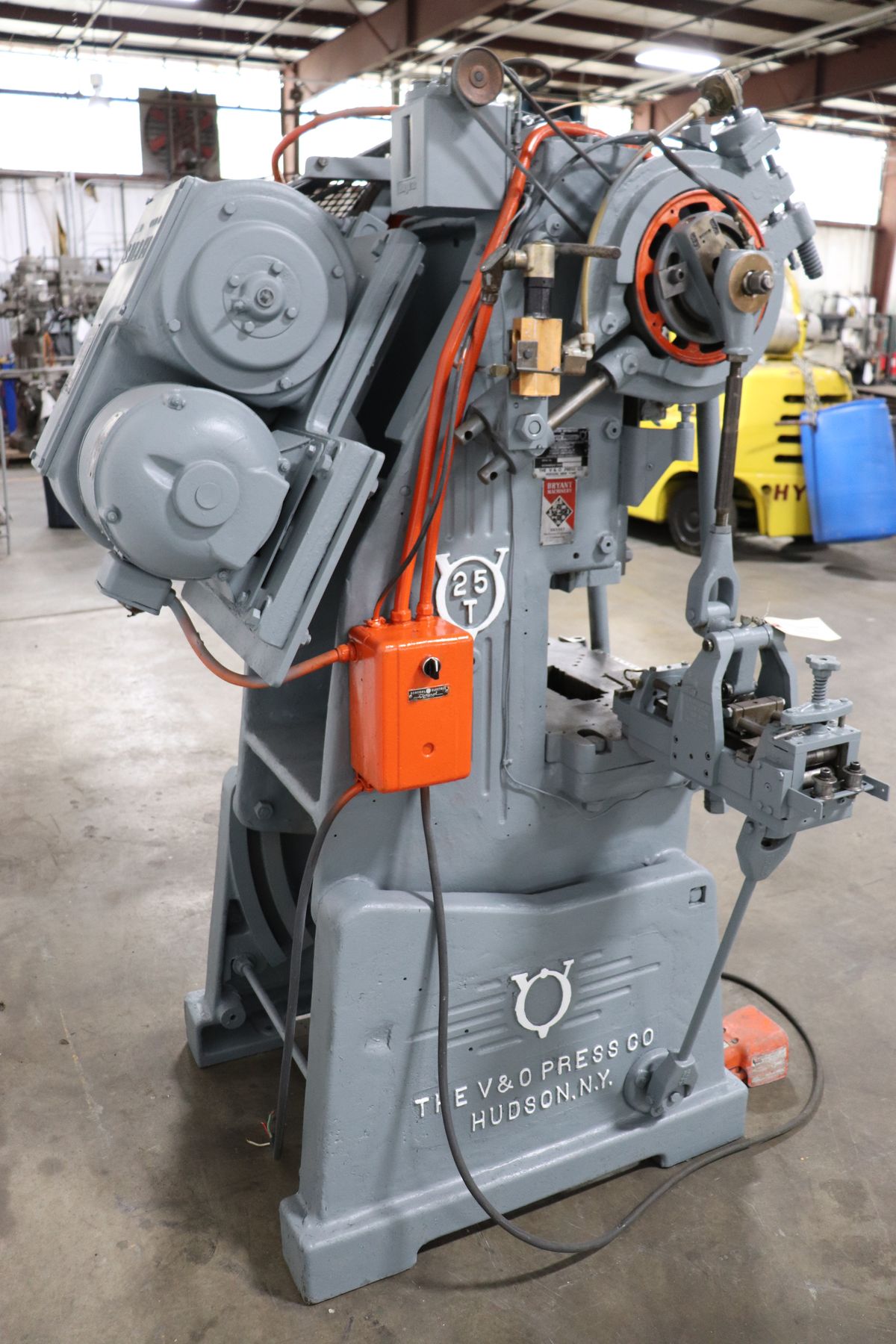 V & O 25T 25 Ton OBI High Speed Punch Press with Reeves Vari-Speed ...