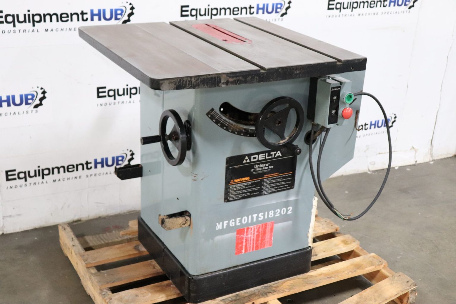 Delta 36-812 10" 3HP Right Tilt Table Saw, Unisaw - The Equipment Hub