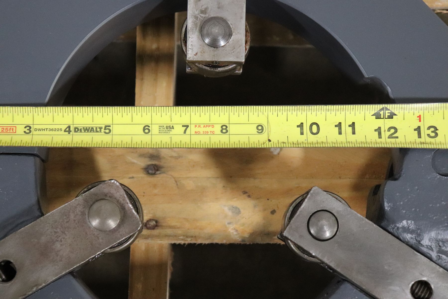 20" Metal Lathe Steady Rest - The Equipment Hub