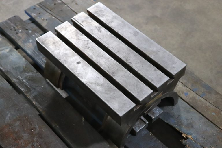 15" x 10-1/4" Adjustable 45° Tilting Table Angle Plate - The Equipment Hub