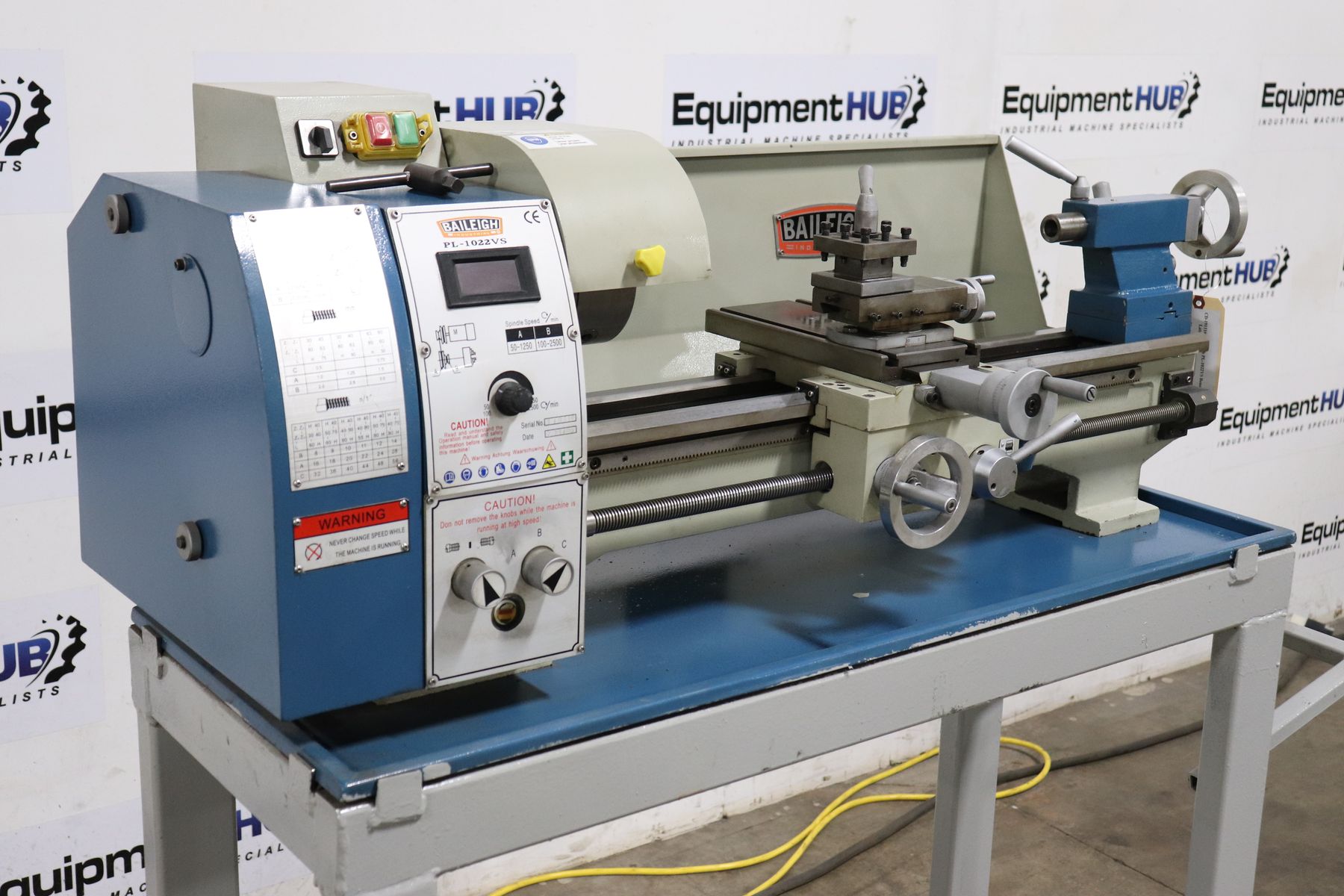 Baileigh PL-1022VS 10" x 22" Variable Speed Bench Top Lathe with Steel ...