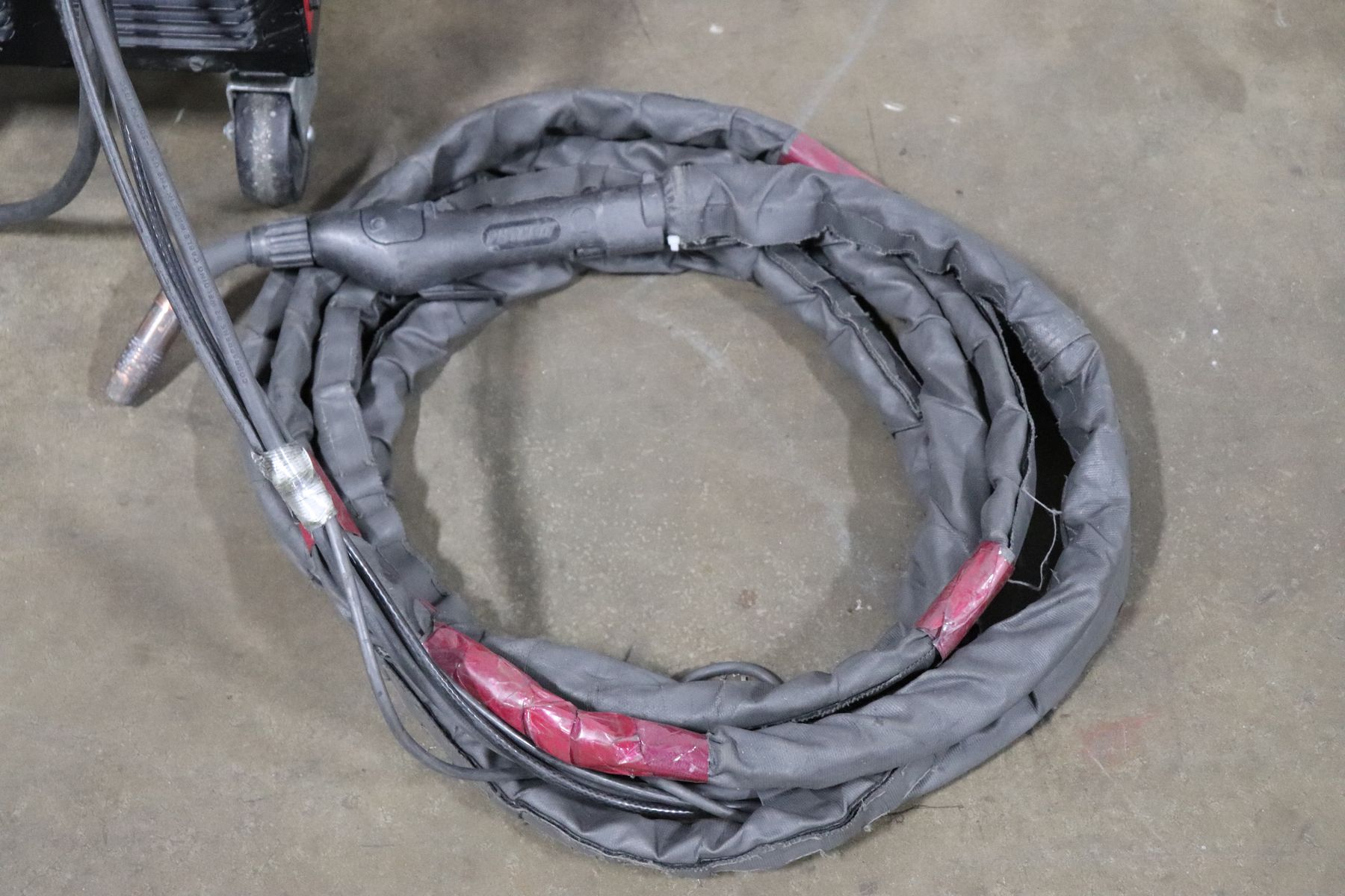 Lincoln Electric Power Mig 350MP Multi-Process Welder w/ Python Push ...