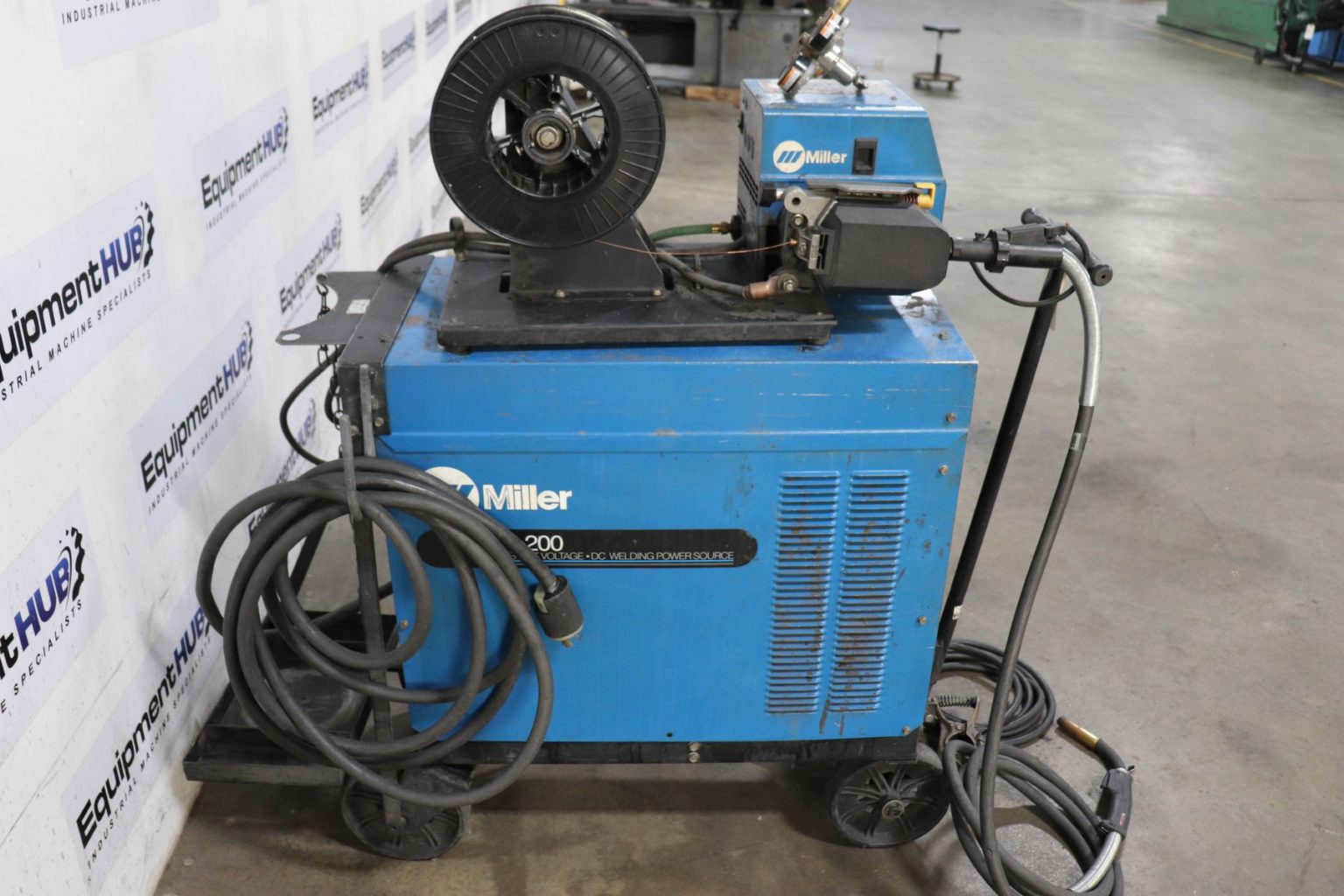Miller CP-200 200 Amp Mig Welder w/ S60 Wire Feeder - The Equipment Hub