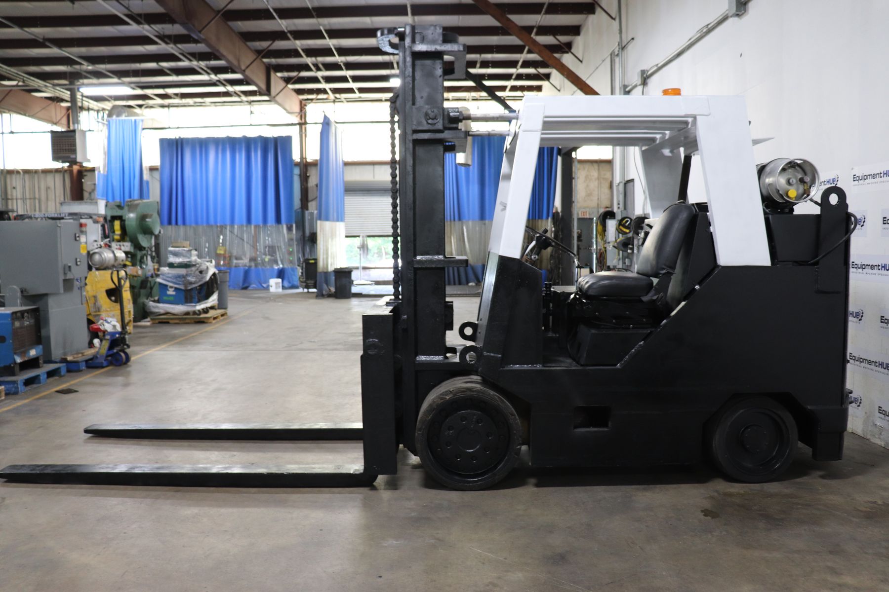 Erickson E250 Rigger Style 25,000 Lb. Capacity ForkLift, Propane - The ...
