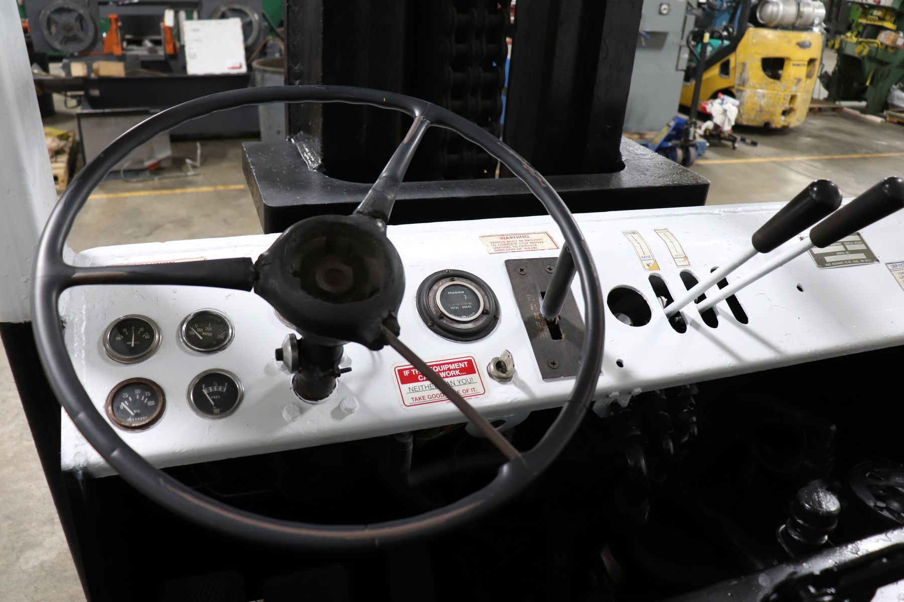 Erickson E250 Rigger Style 25,000 Lb. Capacity ForkLift, Propane - The ...