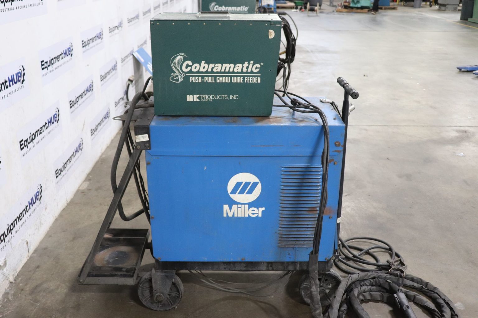 Miller CP-200 200 Amp Mig Welder w/ Cobramatic 150-003 Wire Feeder ...