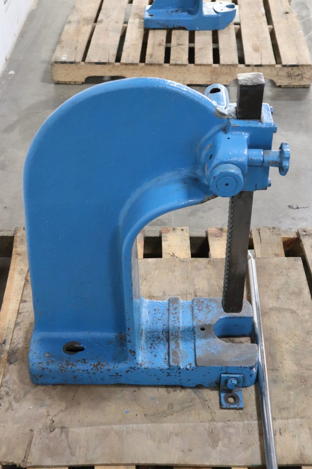 Famco Press Number 3-1/2 Arbor Press, 4 Ton Capacity - The Equipment Hub