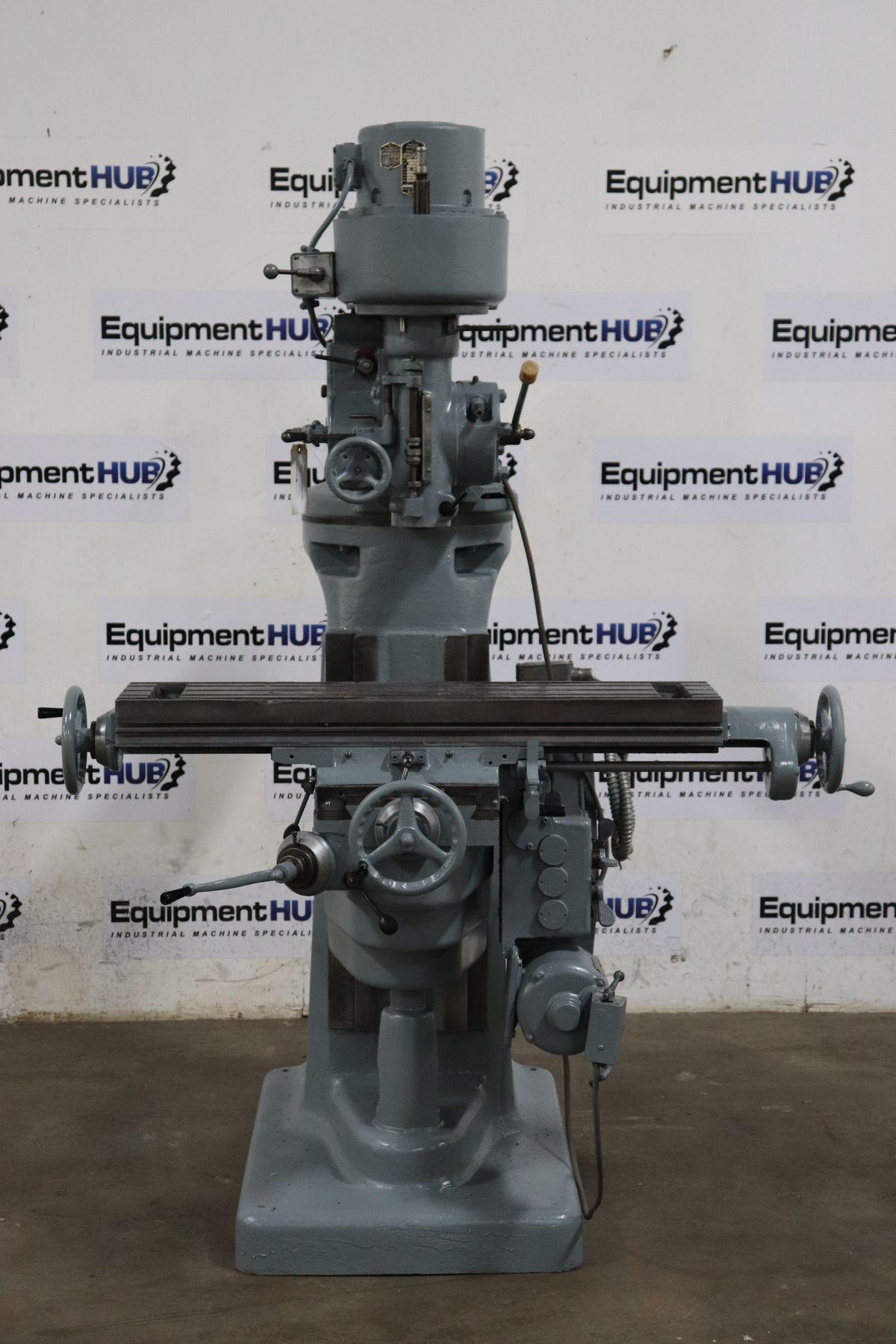 Index Wells 645 9" x 40" Vertical Milling Machine - The Equipment Hub