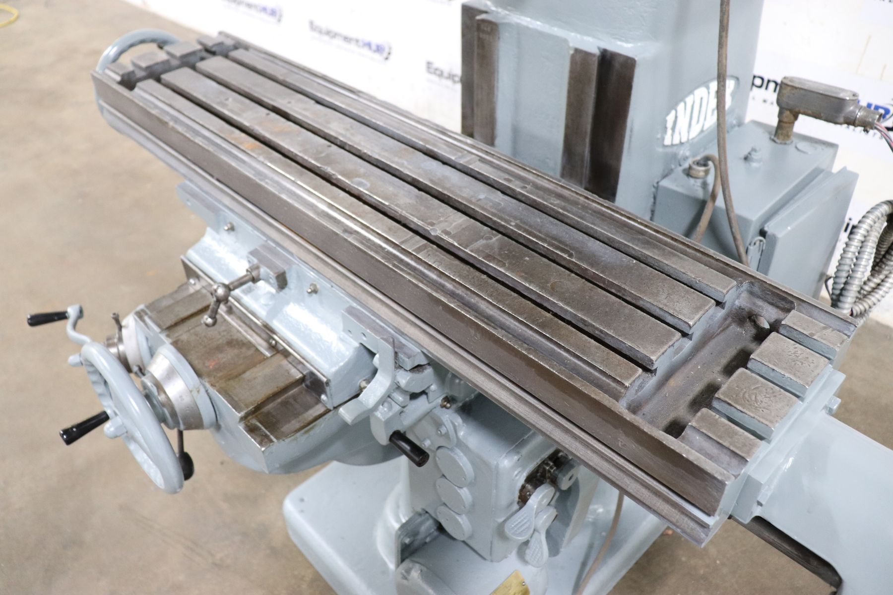 Index Wells 645 9" x 40" Vertical Milling Machine - The Equipment Hub