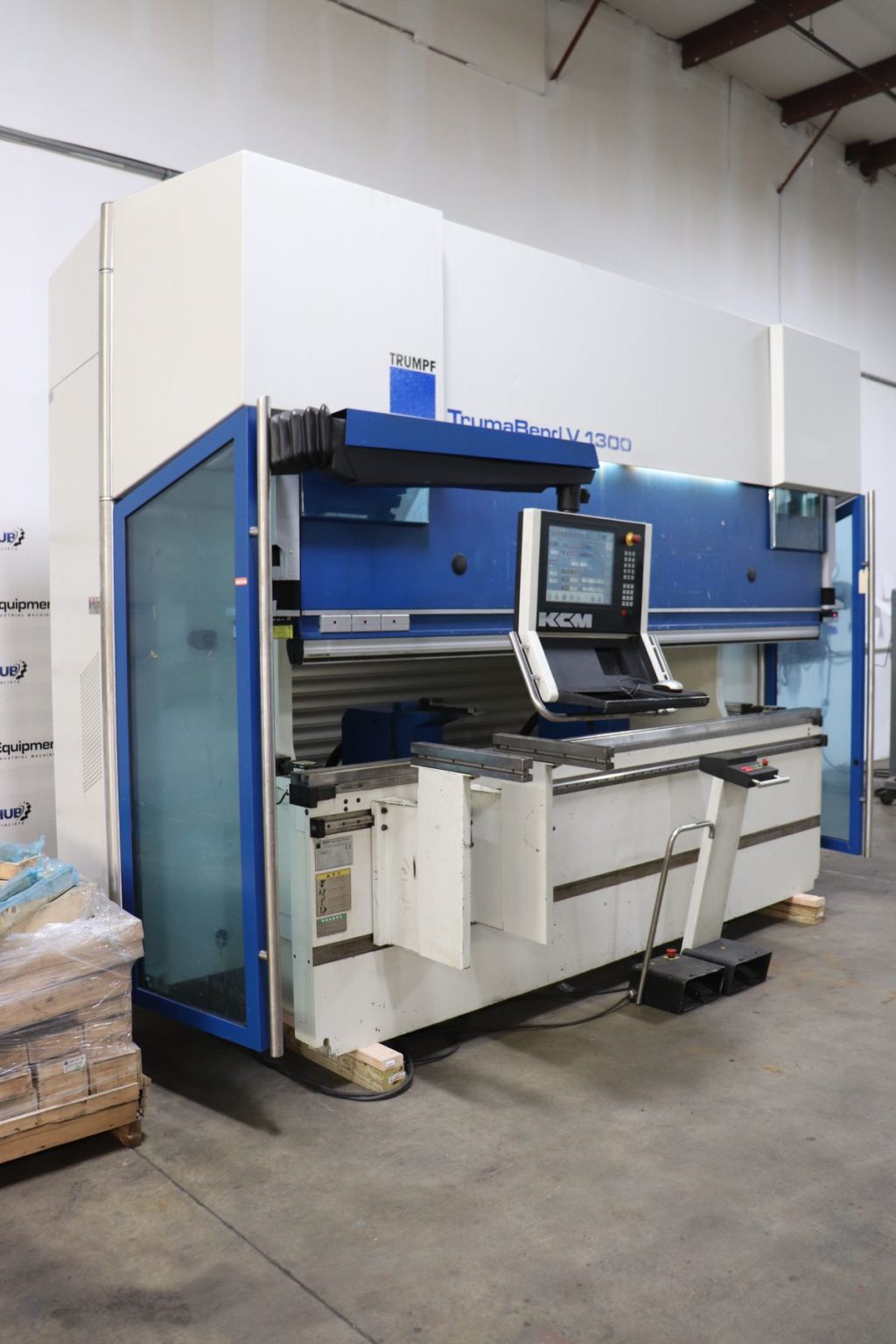 Trumpf TruBend 5130 CNC Press Brake w/ 6 Axis Backgauge Tooling (2007 ...