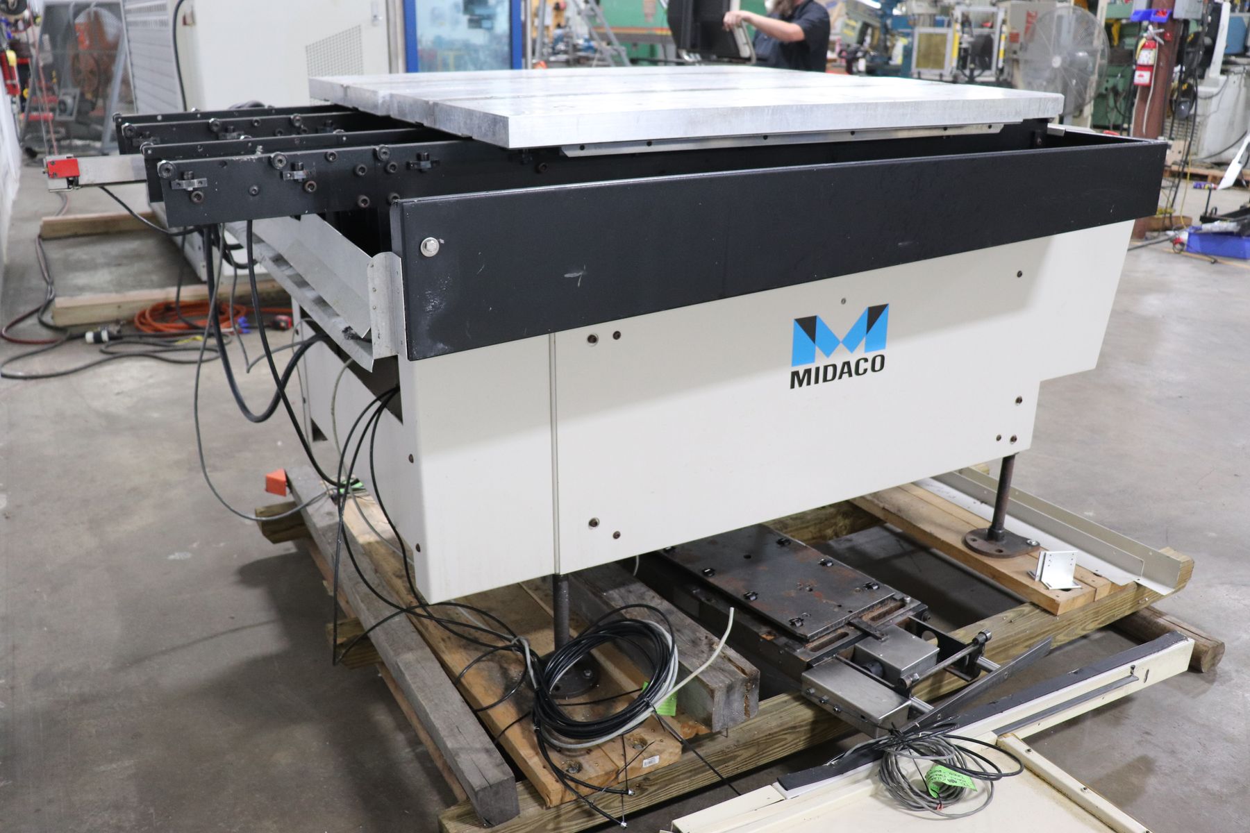 Midaco S50SD Automatic Pallet Changer / Loader - The Equipment Hub