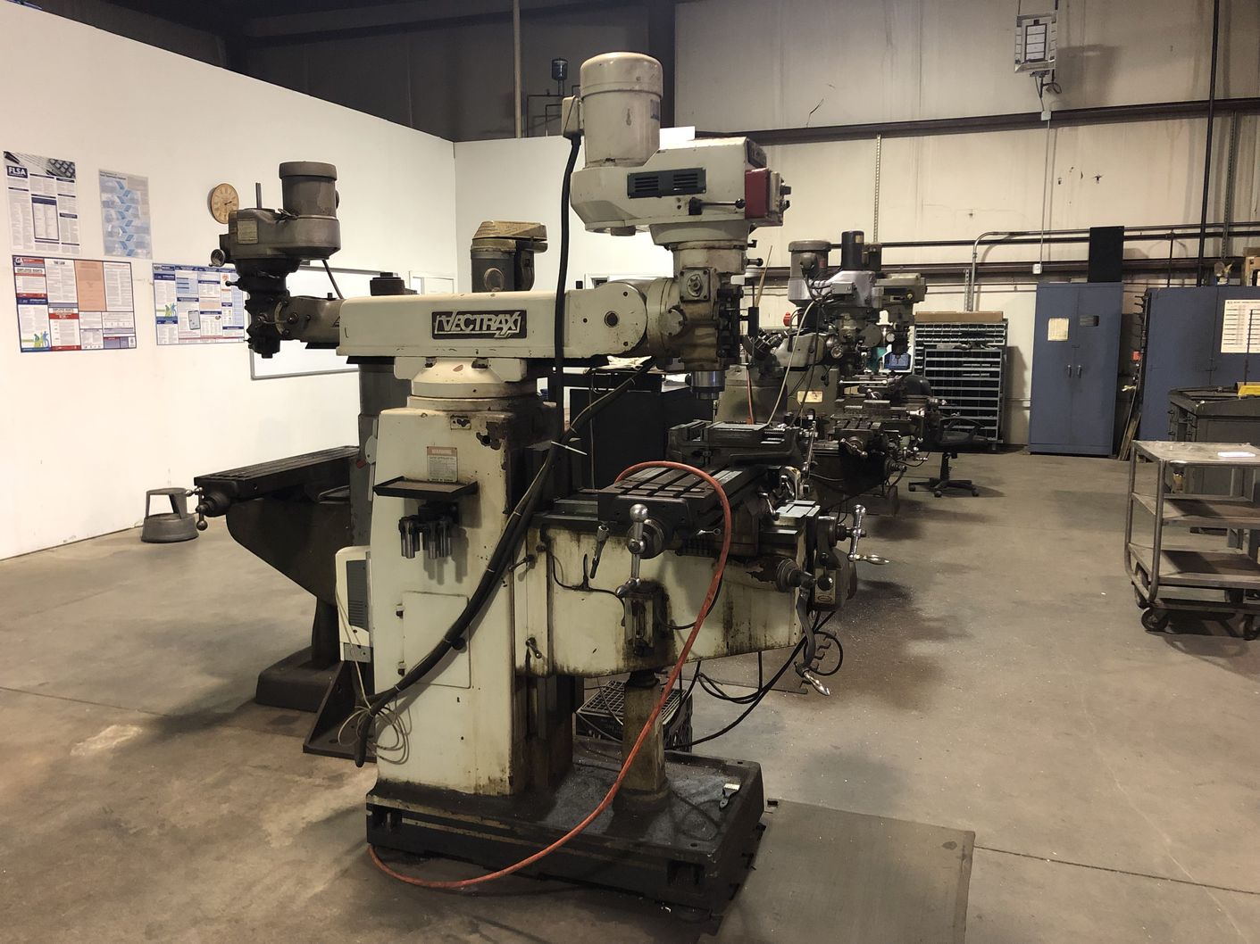 Vectrax GS-20FB 11″ x 54″ Variable Speed Milling Machine - The ...
