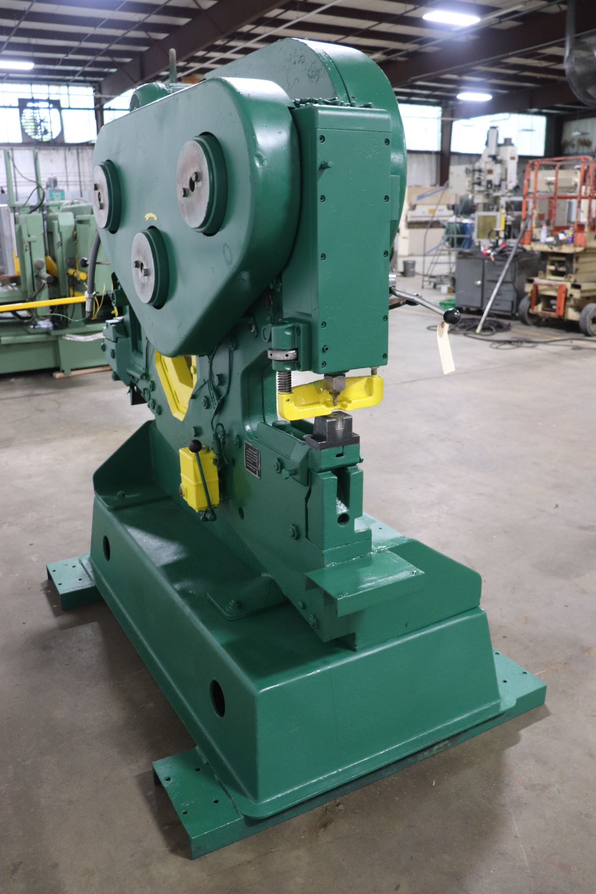 Mubea KBL 1/2 Universal 55 Ton 5 Station Mechanical Ironworker - The ...