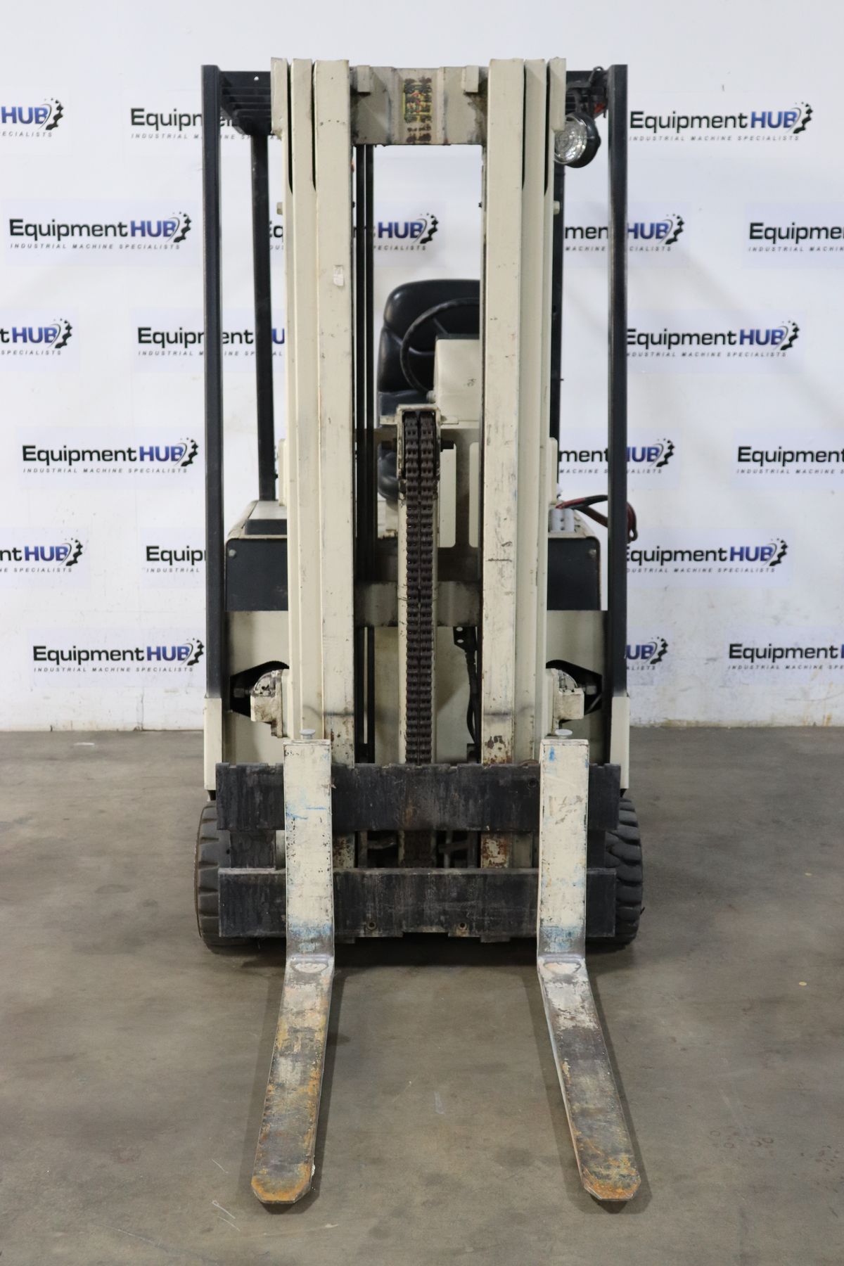 Crown 30SCTT 2550 Lb. Lift Capacity Electric Forklift - The Equipment Hub