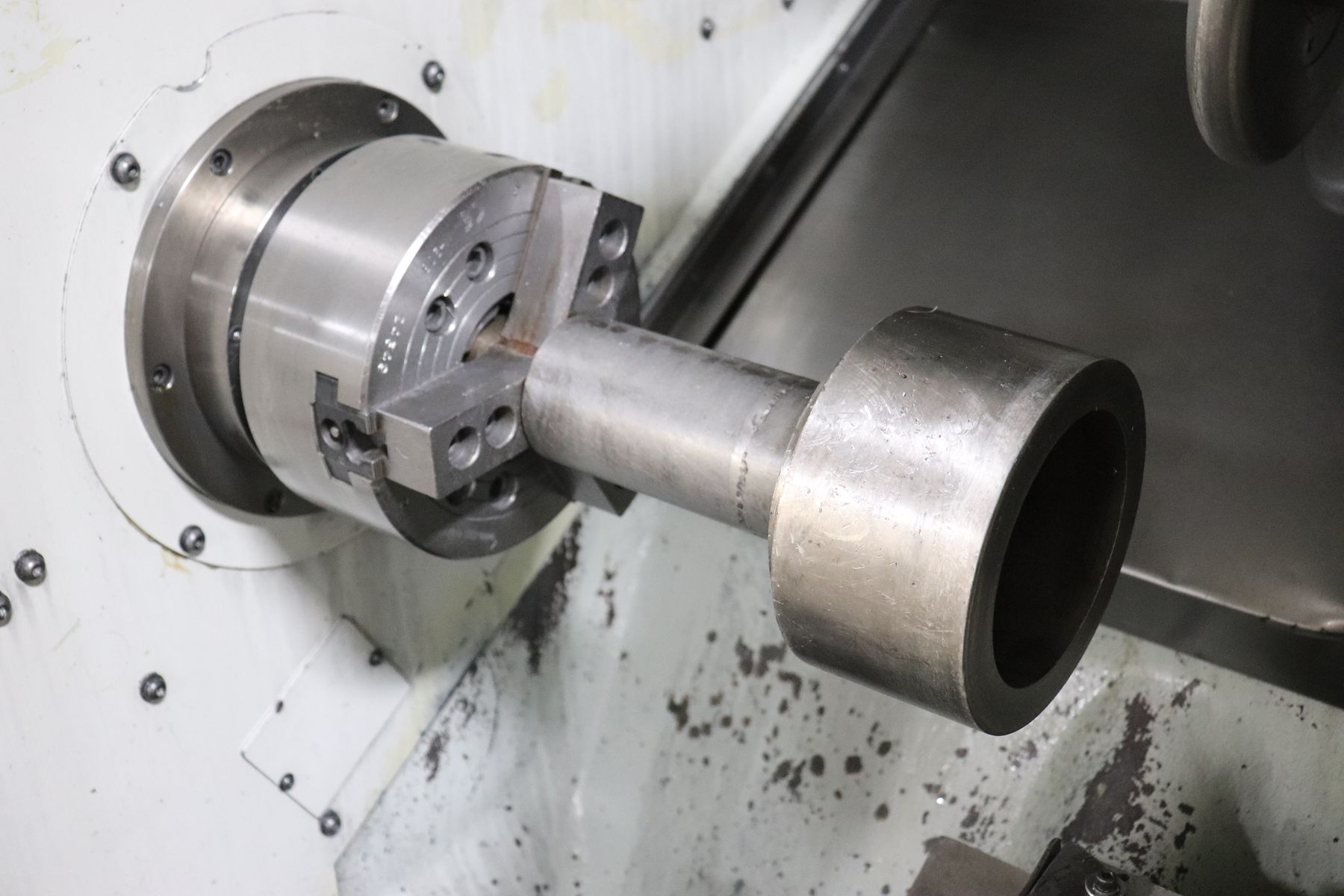 Hurco TM8 CNC Spinning Turning Center Lathe - The Equipment Hub